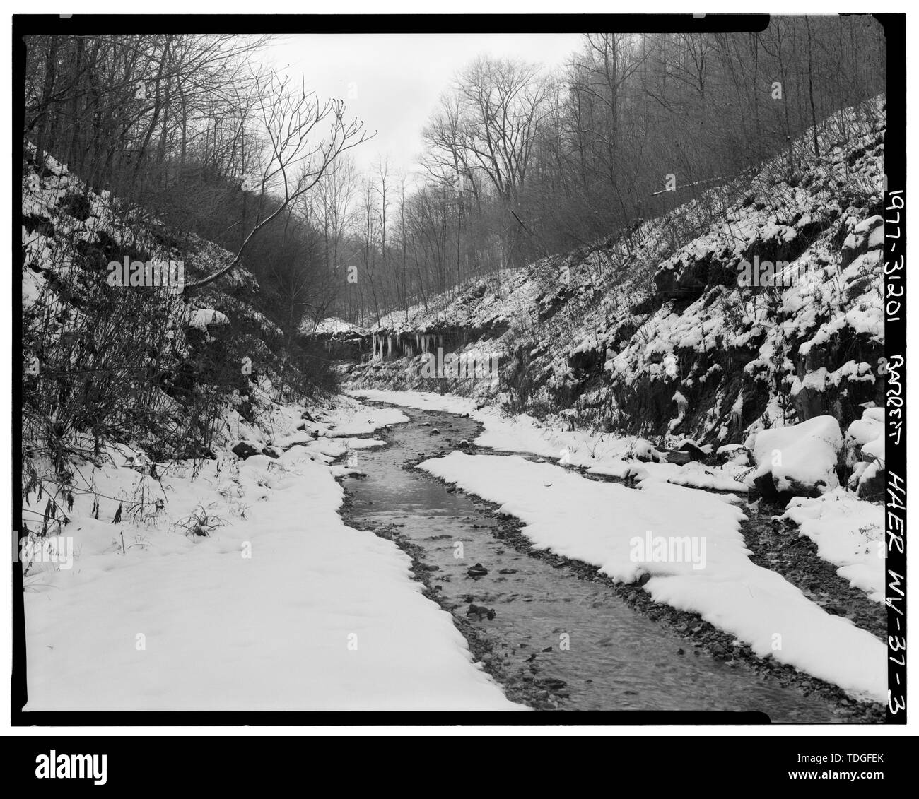 NORTHERN APPROACH TO TUNNEL. - Board Tree Tunnel, Littleton, Wetzel ...
