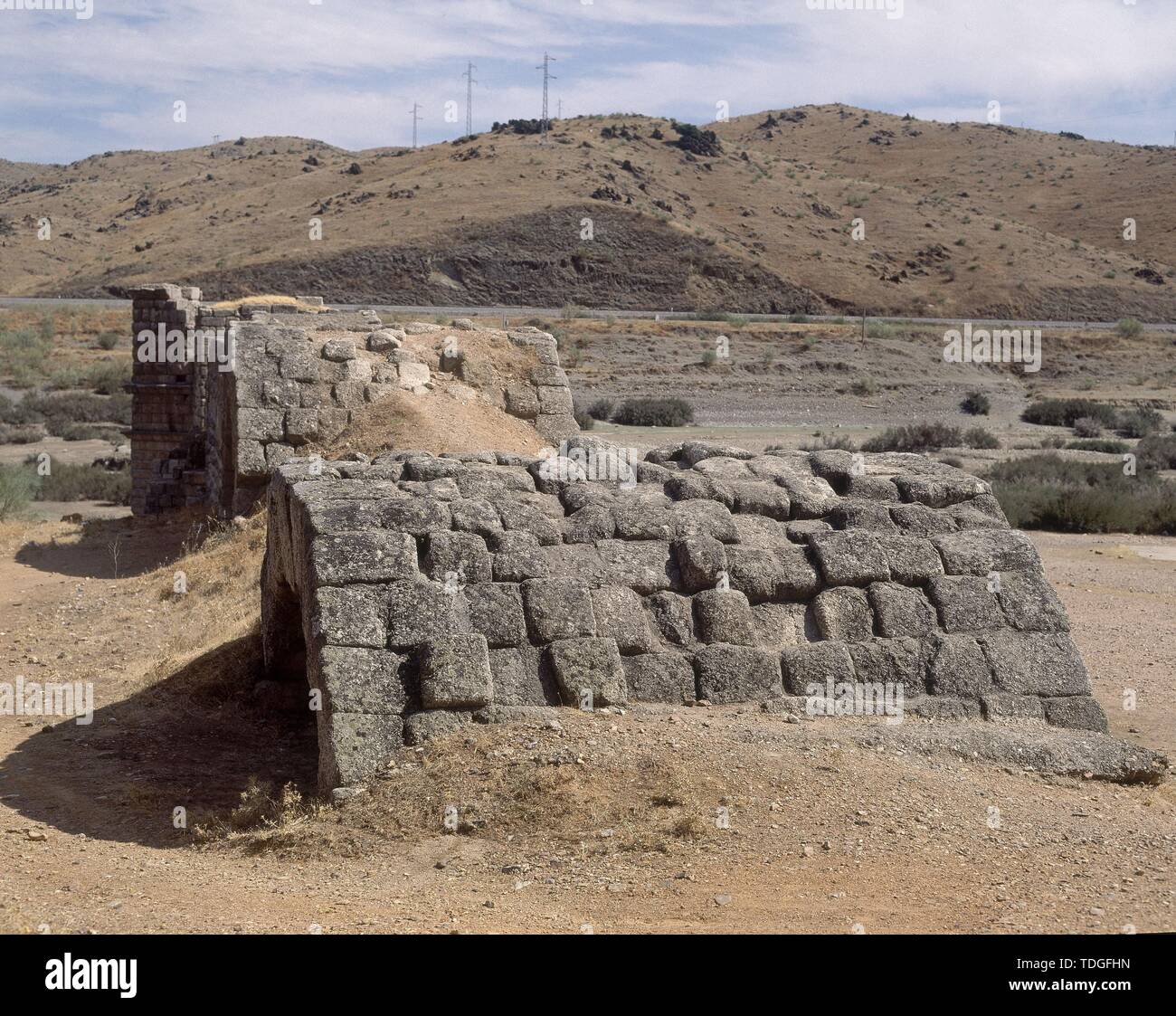 Alconetar bridge hi-res stock photography and images - Alamy