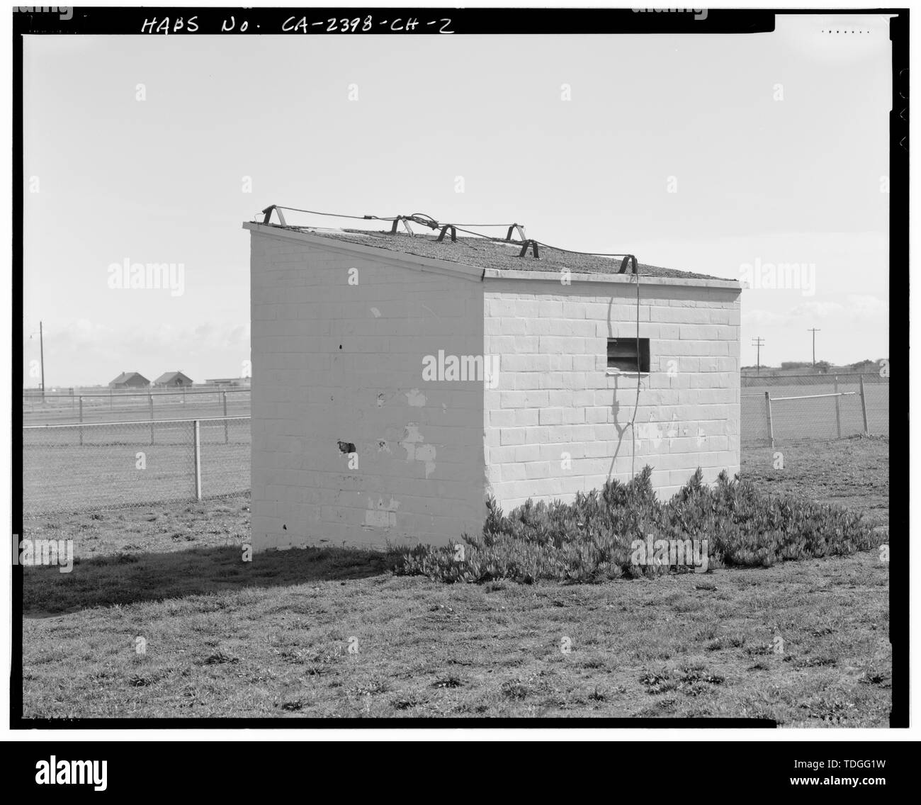 Electric ca Black and White Stock Photos & Images - Alamy