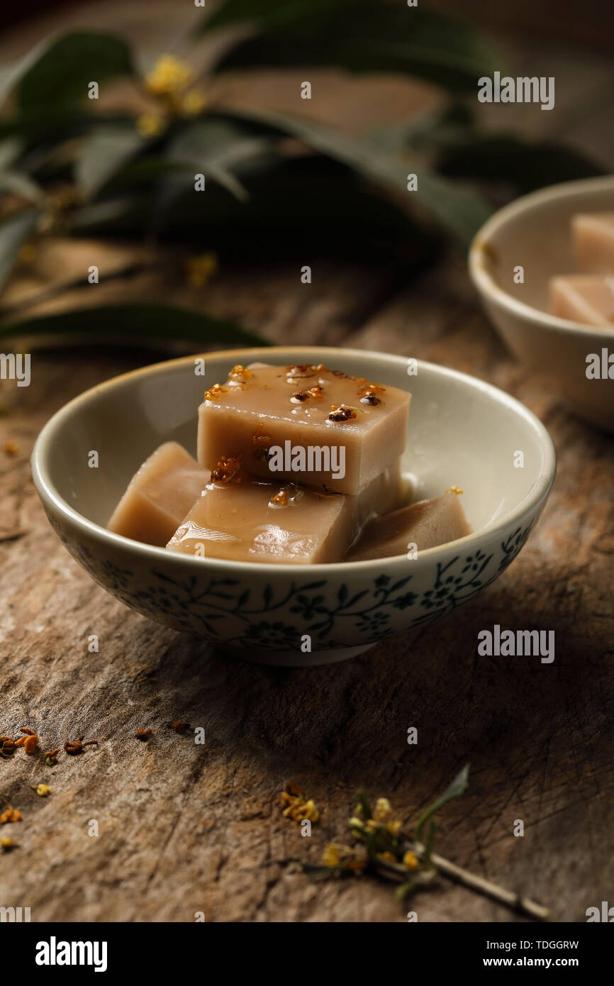 Osmanthus pastry hi-res stock photography and images - Alamy