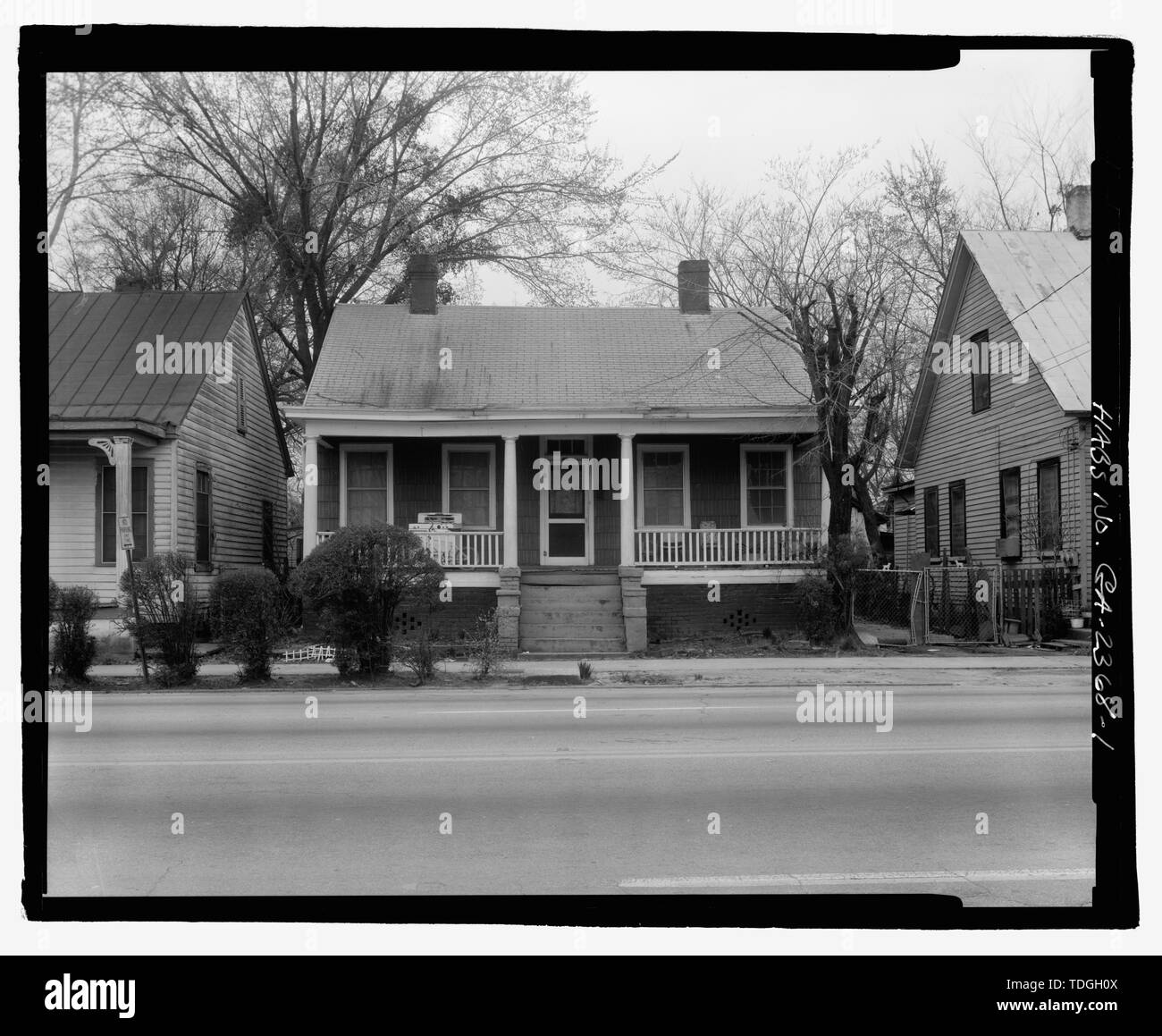 708 house Black and White Stock Photos & Images - Alamy