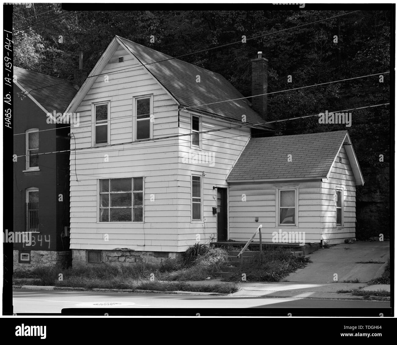 Northwest perspective view front elevation hi-res stock photography and ...