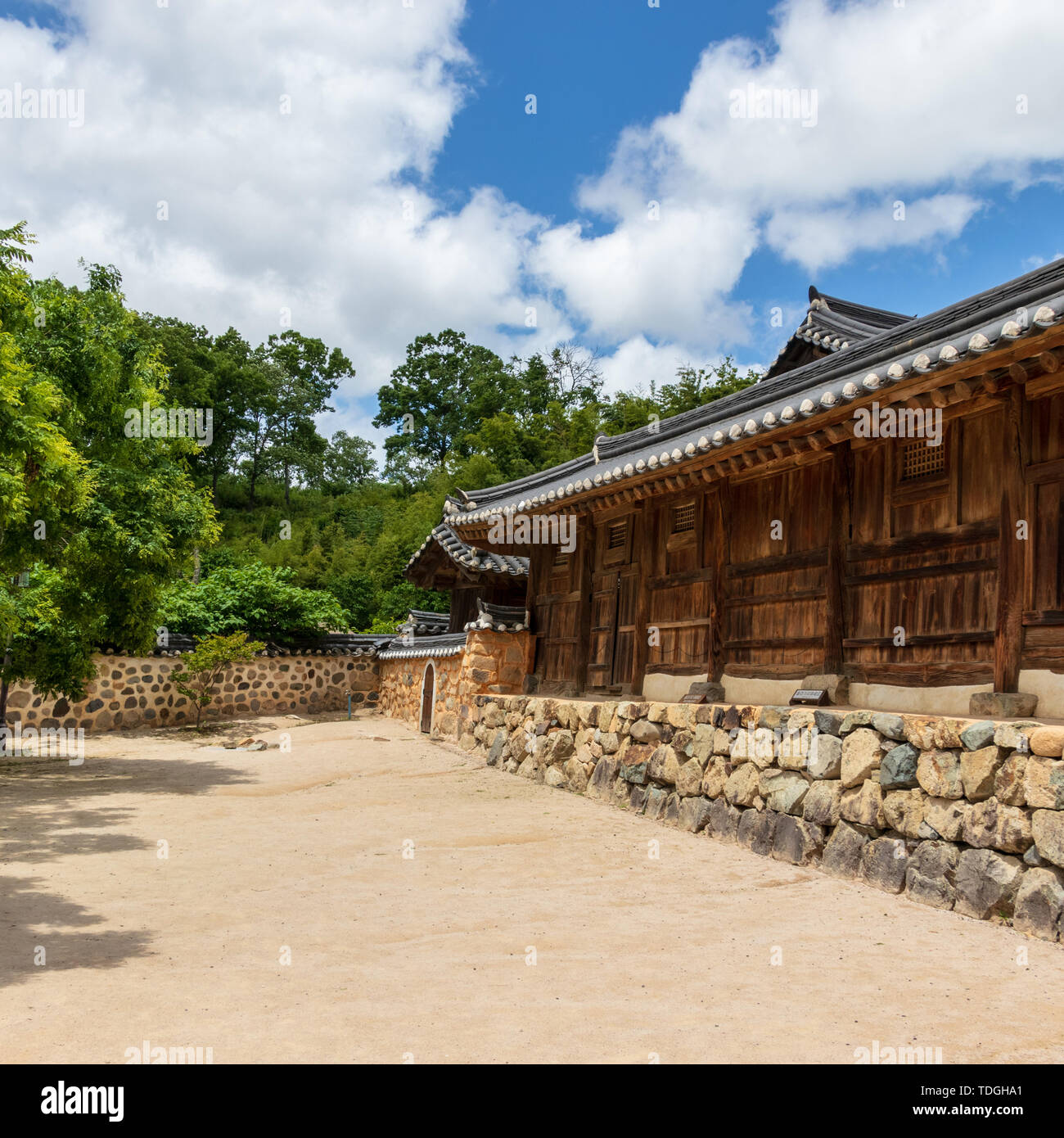 Yangdong folk village hi-res stock photography and images - Alamy
