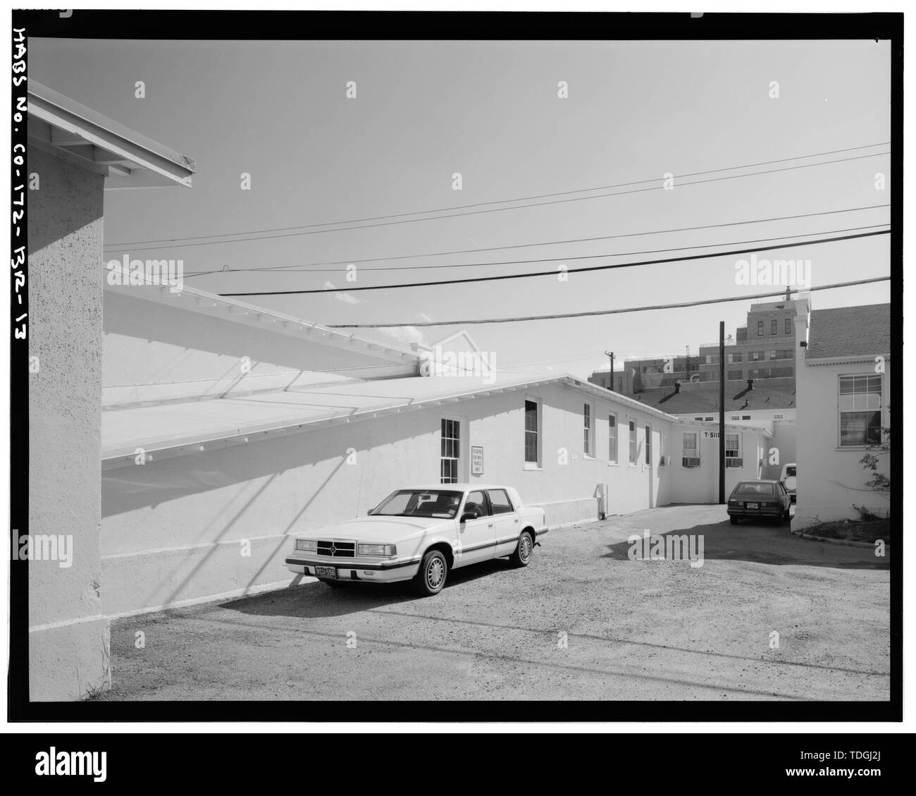 Enclosed corridor hi-res stock photography and images - Alamy