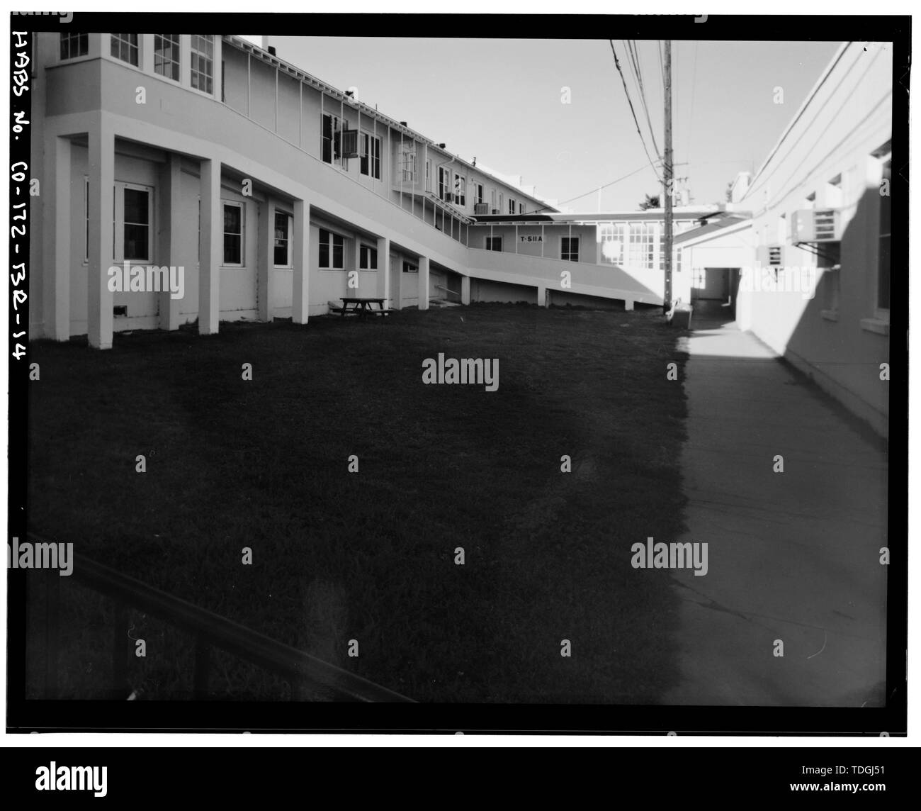 Enclosed corridor hi-res stock photography and images - Alamy