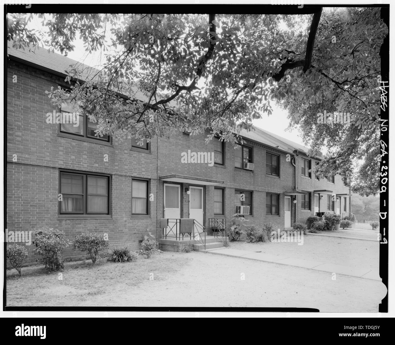Atlanta homes Black and White Stock Photos & Images - Alamy
