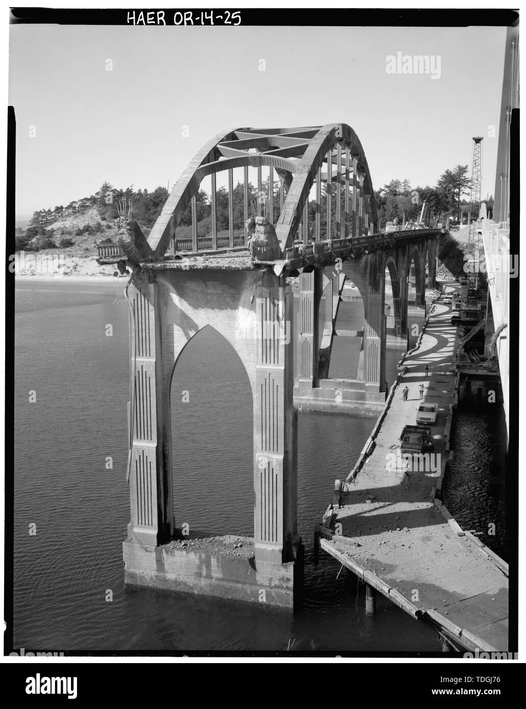 North tied arch after demolition of other tied arches, looking north ...