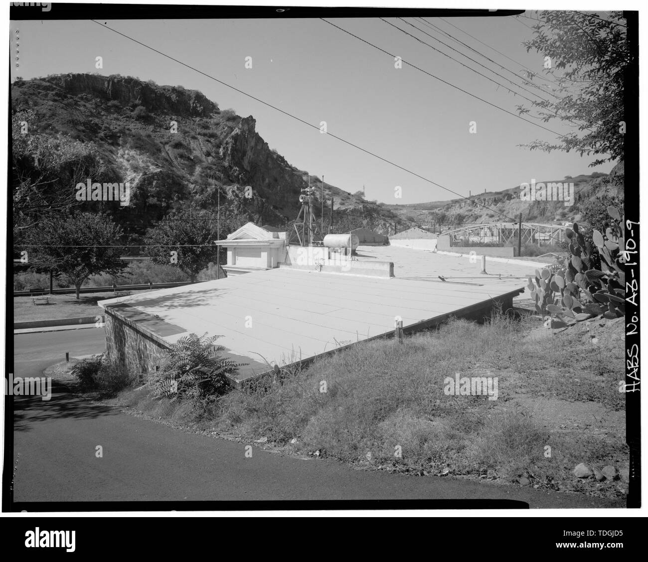 Butted up hi-res stock photography and images - Alamy