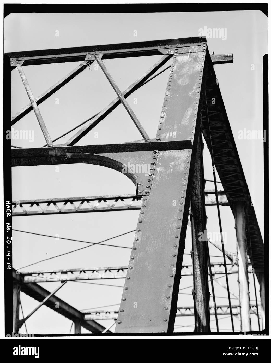 Northeast corner of bridge upper frame work looking west - Midvale ...