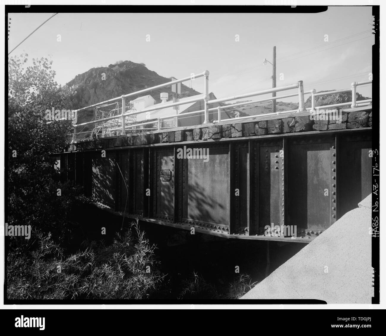 Arizona street bridge Black and White Stock Photos & Images - Alamy