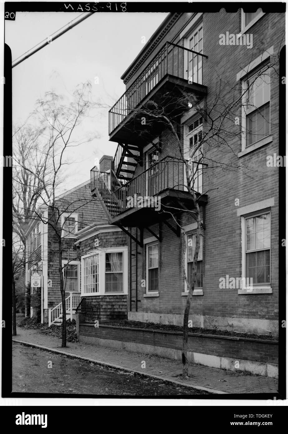 Coffin house hi-res stock photography and images - Alamy