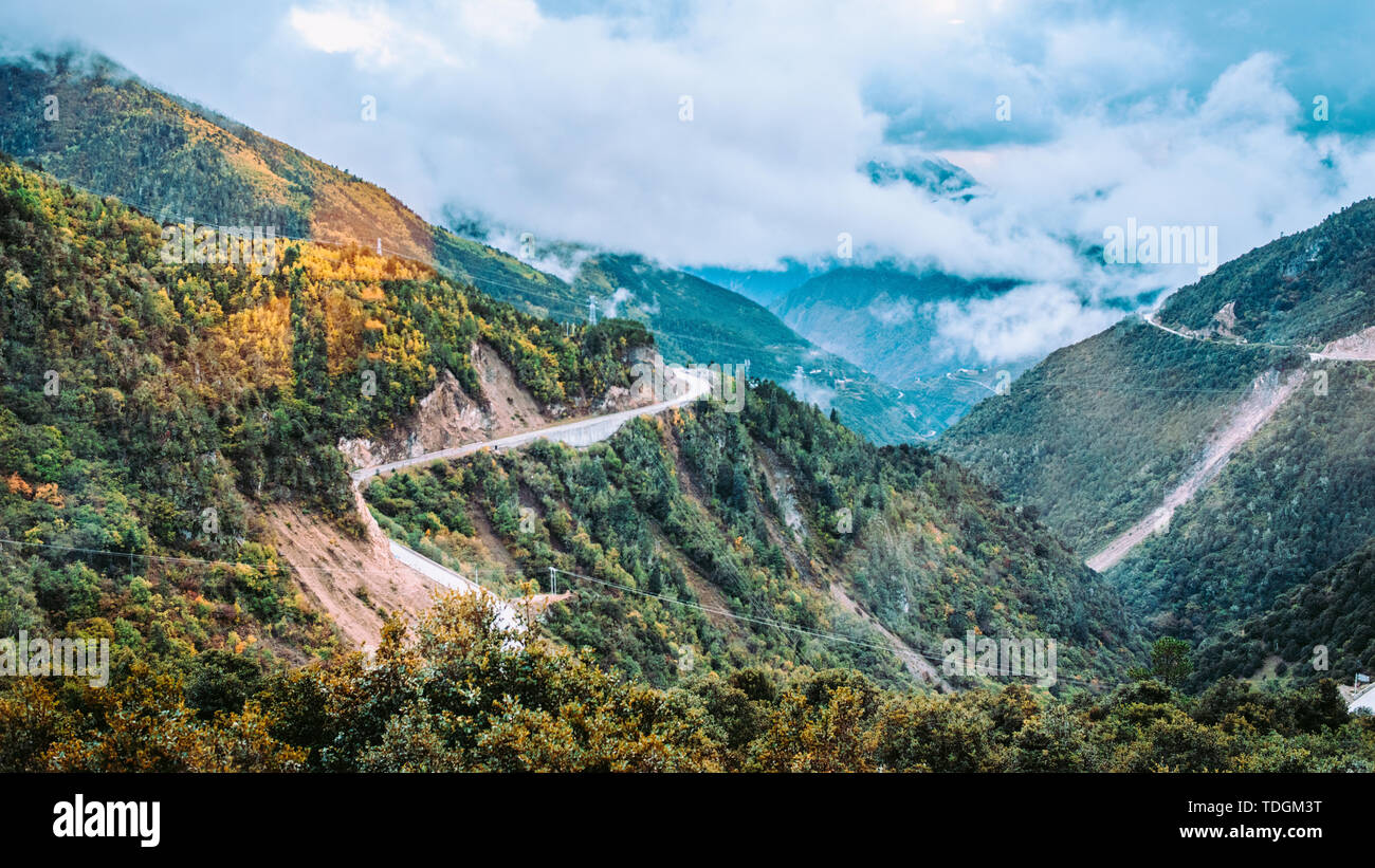 Meri snow mountains hi-res stock photography and images - Alamy