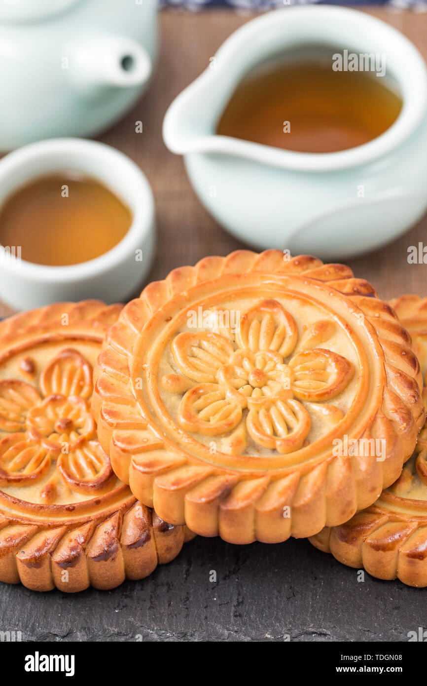 Traditional Chinese cuisine - moon cakes Stock Photo - Alamy