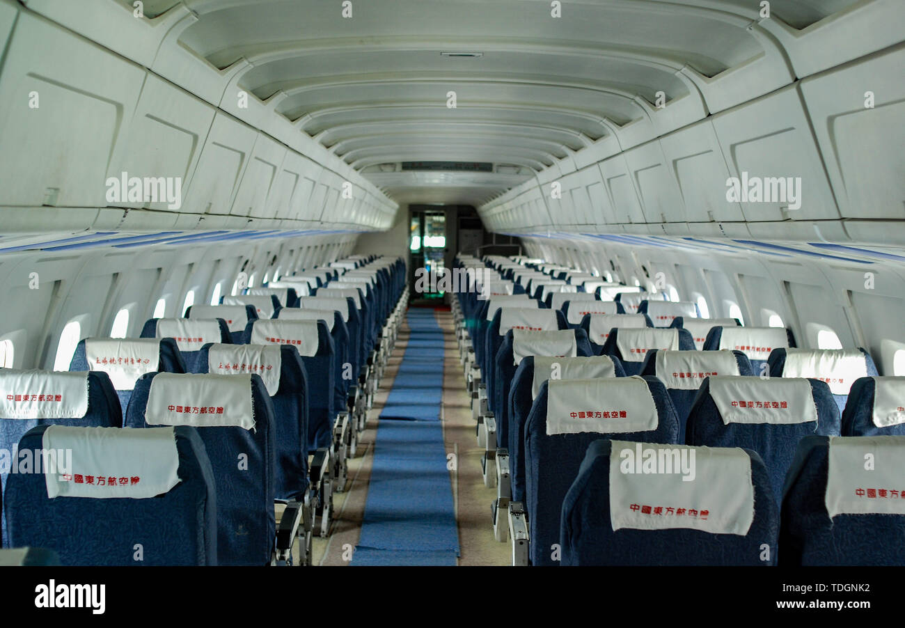 Museums flying trains and commuting hi-res stock photography and images ...