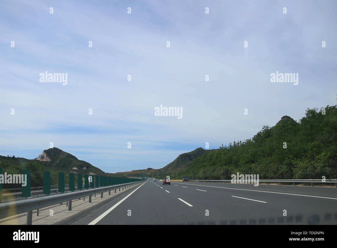 Expressways and highways hi-res stock photography and images - Alamy