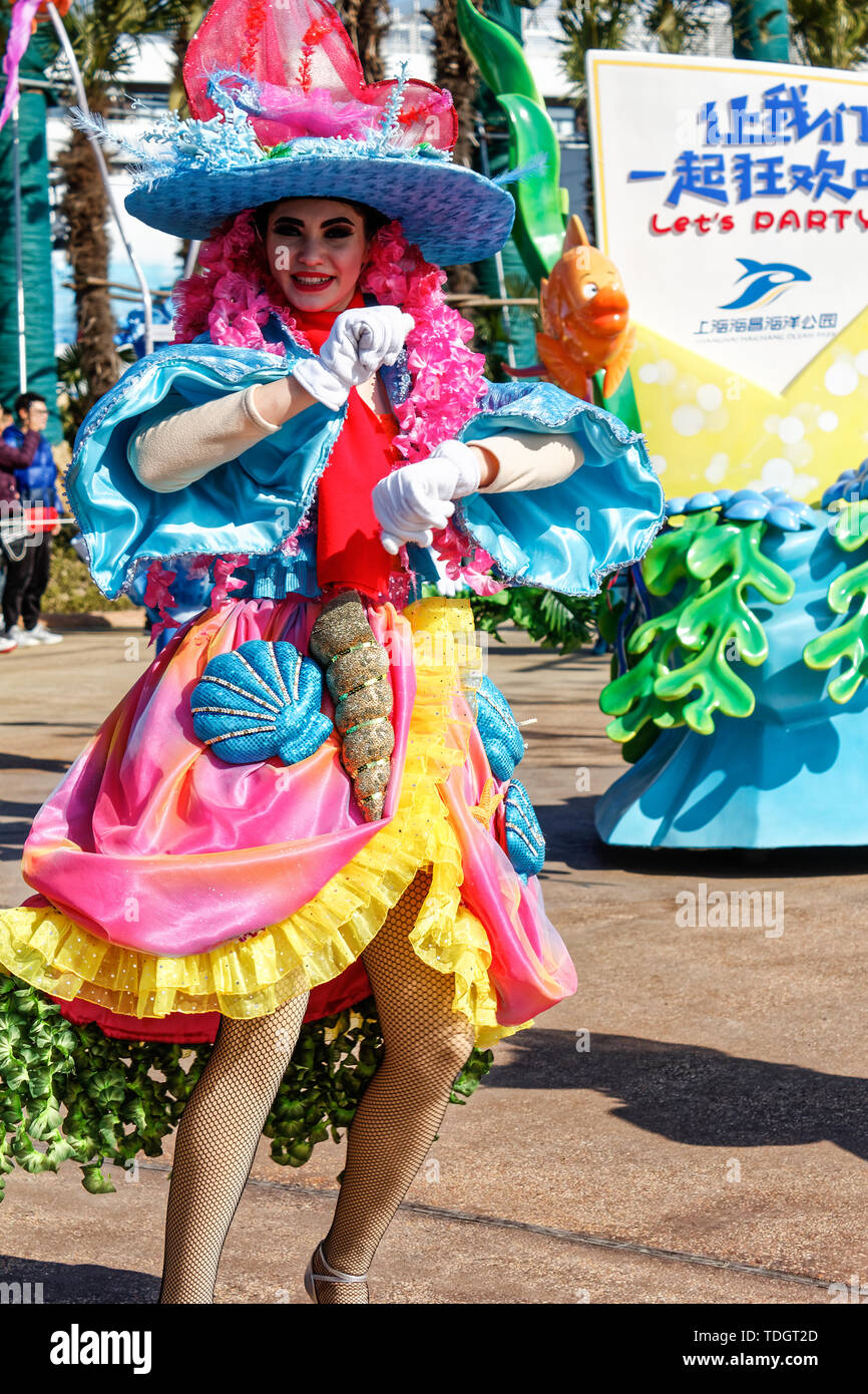 Shanghai Haichang Ocean Park float parade Stock Photo - Alamy