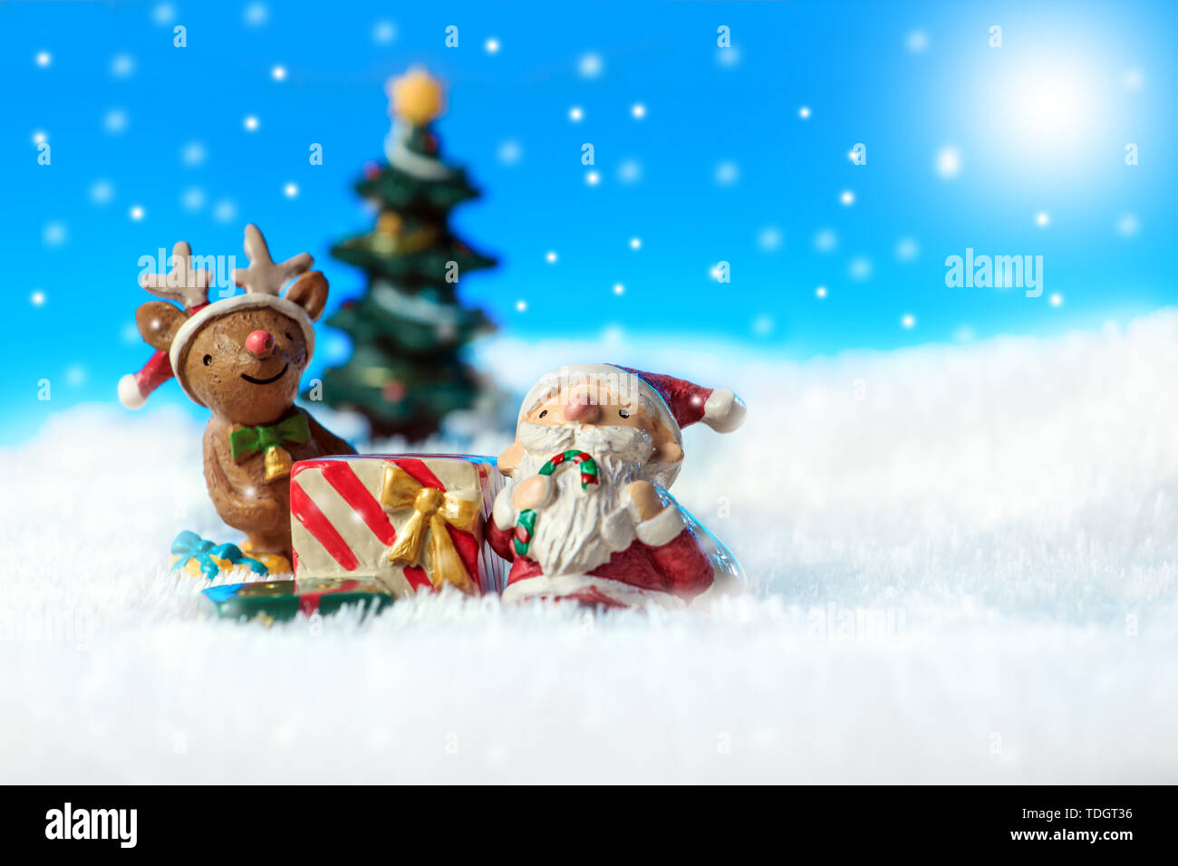 Santa in the snow Stock Photo - Alamy