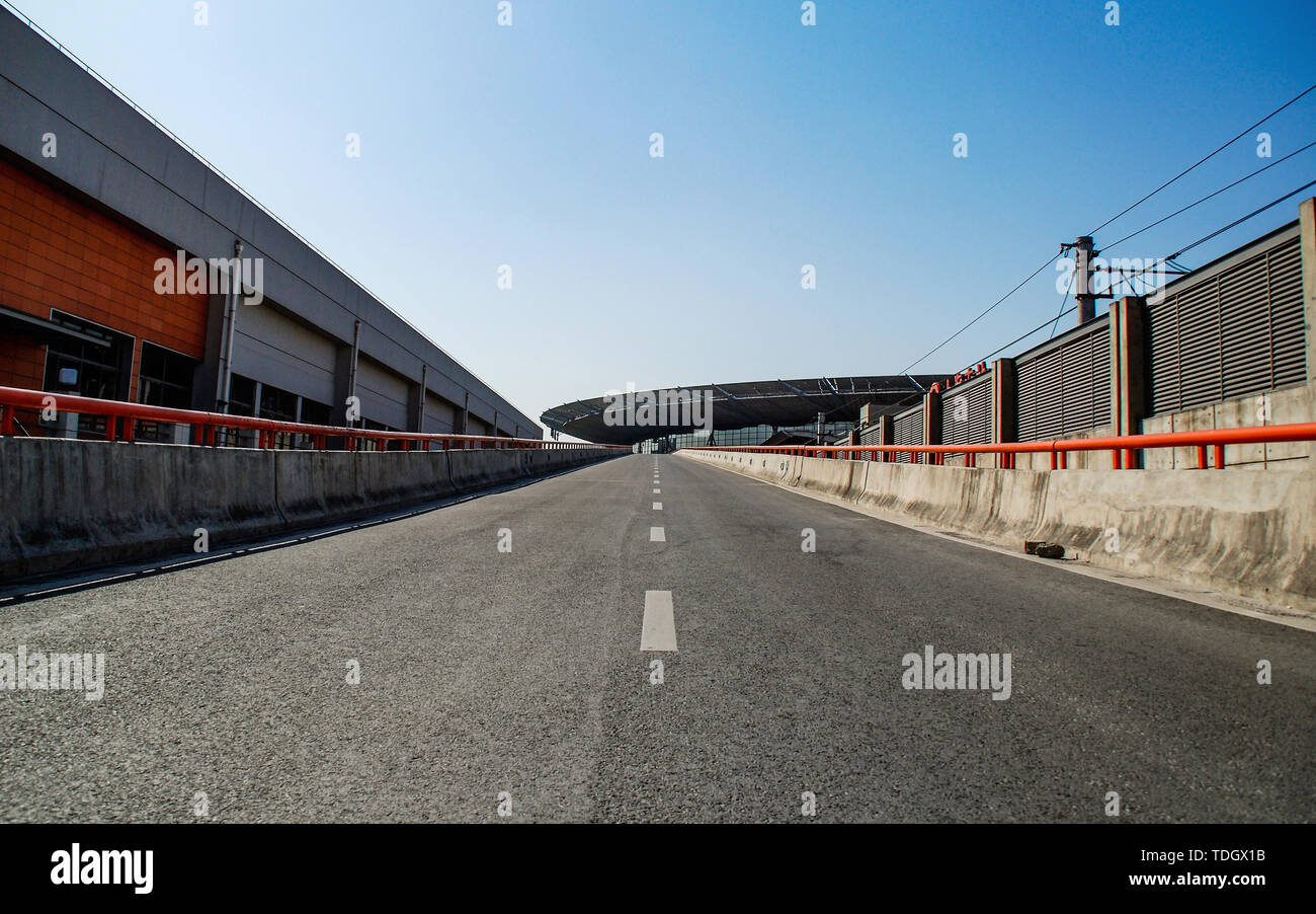 Entry ramp hi-res stock photography and images - Alamy