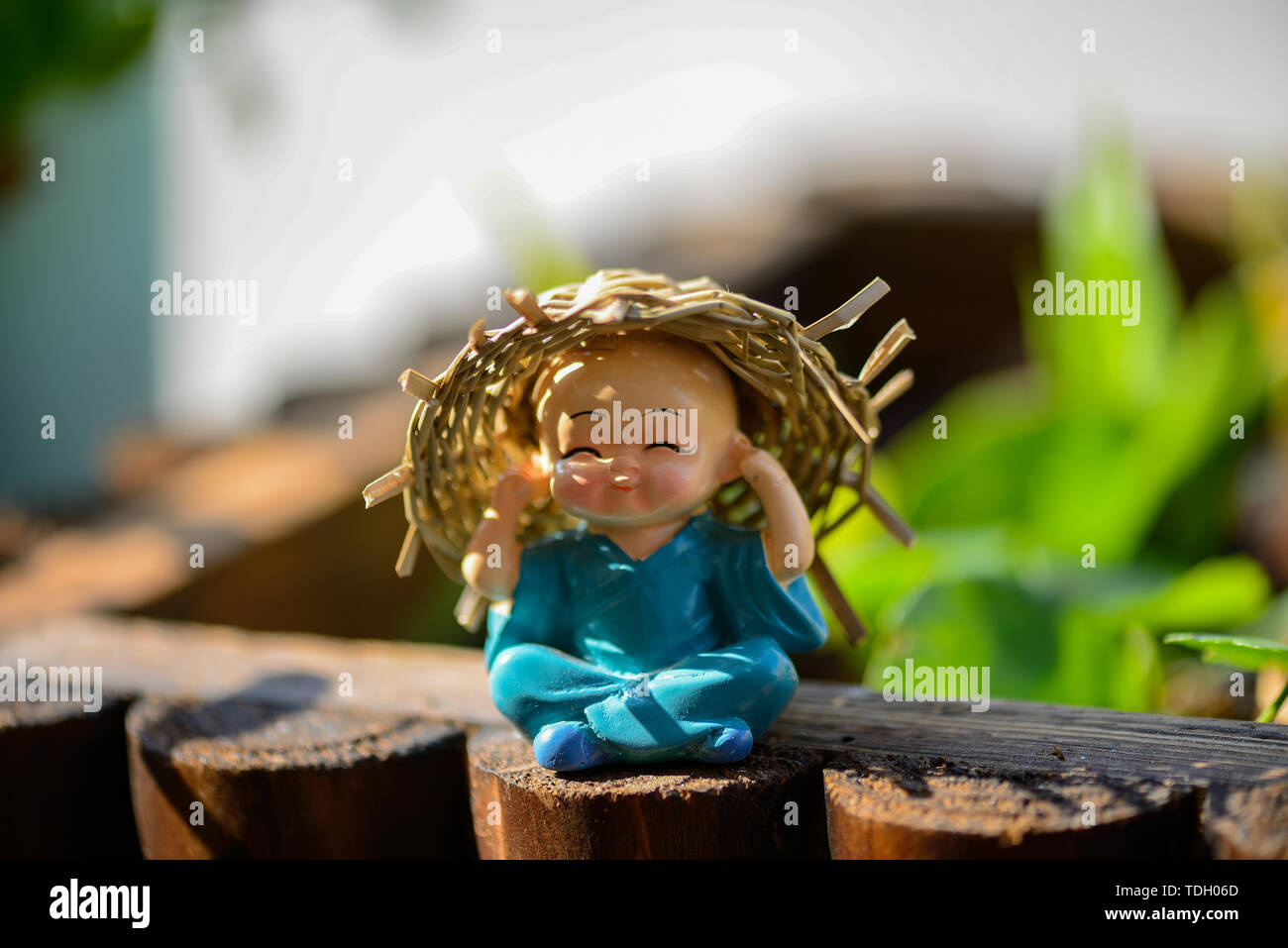 Little monk, straw hat, indecent assault. Don't see indecent assault ...