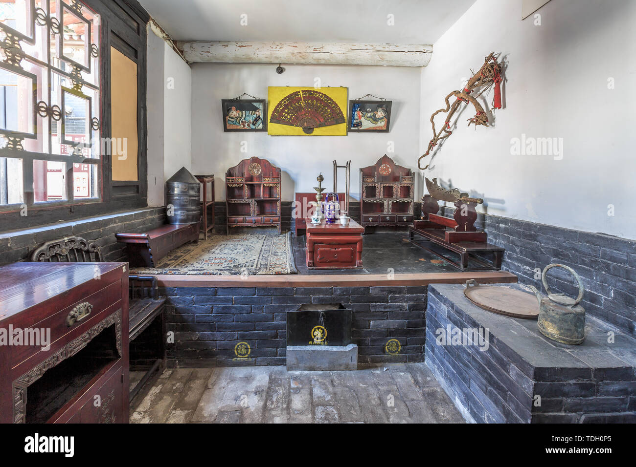 Tongxing Gong Security Bureau in the Qing Dynasty in the ancient city ...