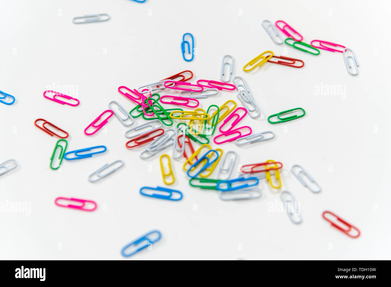 Scattered paper clips hi-res stock photography and images - Alamy