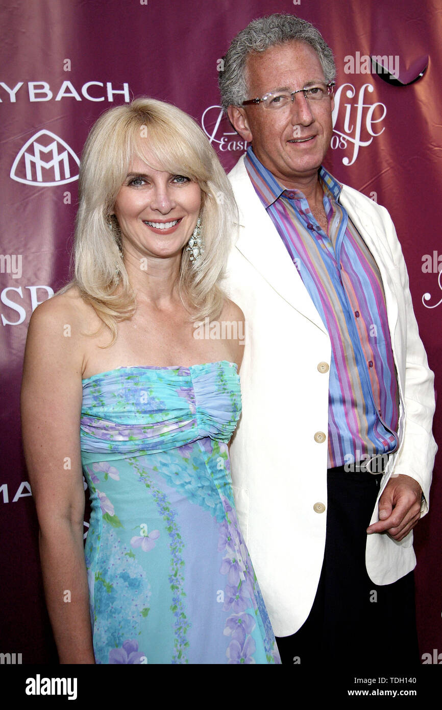 East Hampton, USA. 19 July, 2008. Sara Herbert-Galloway, Barry Klarberg ...