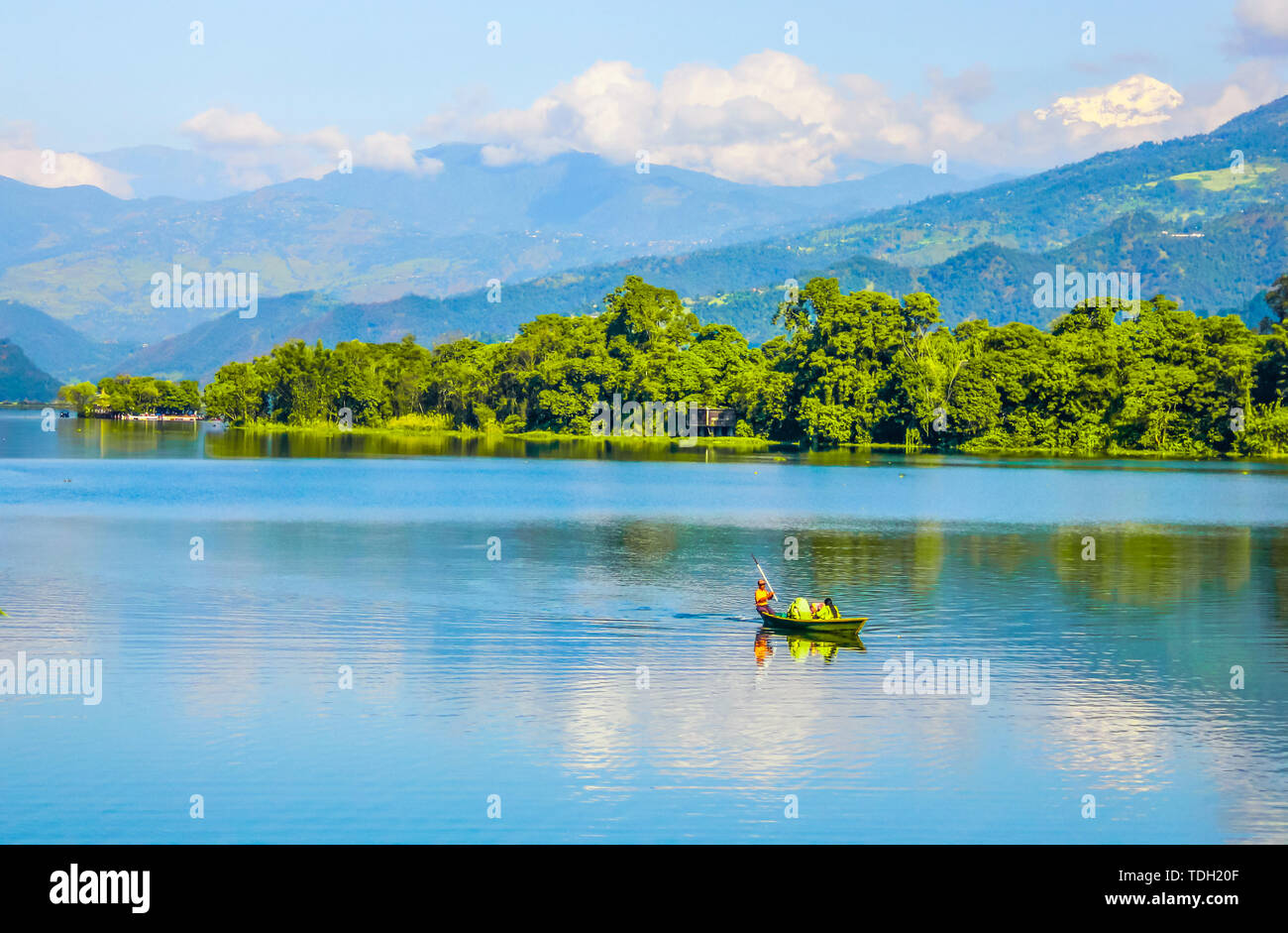 Lake feva hi-res stock photography and images - Alamy