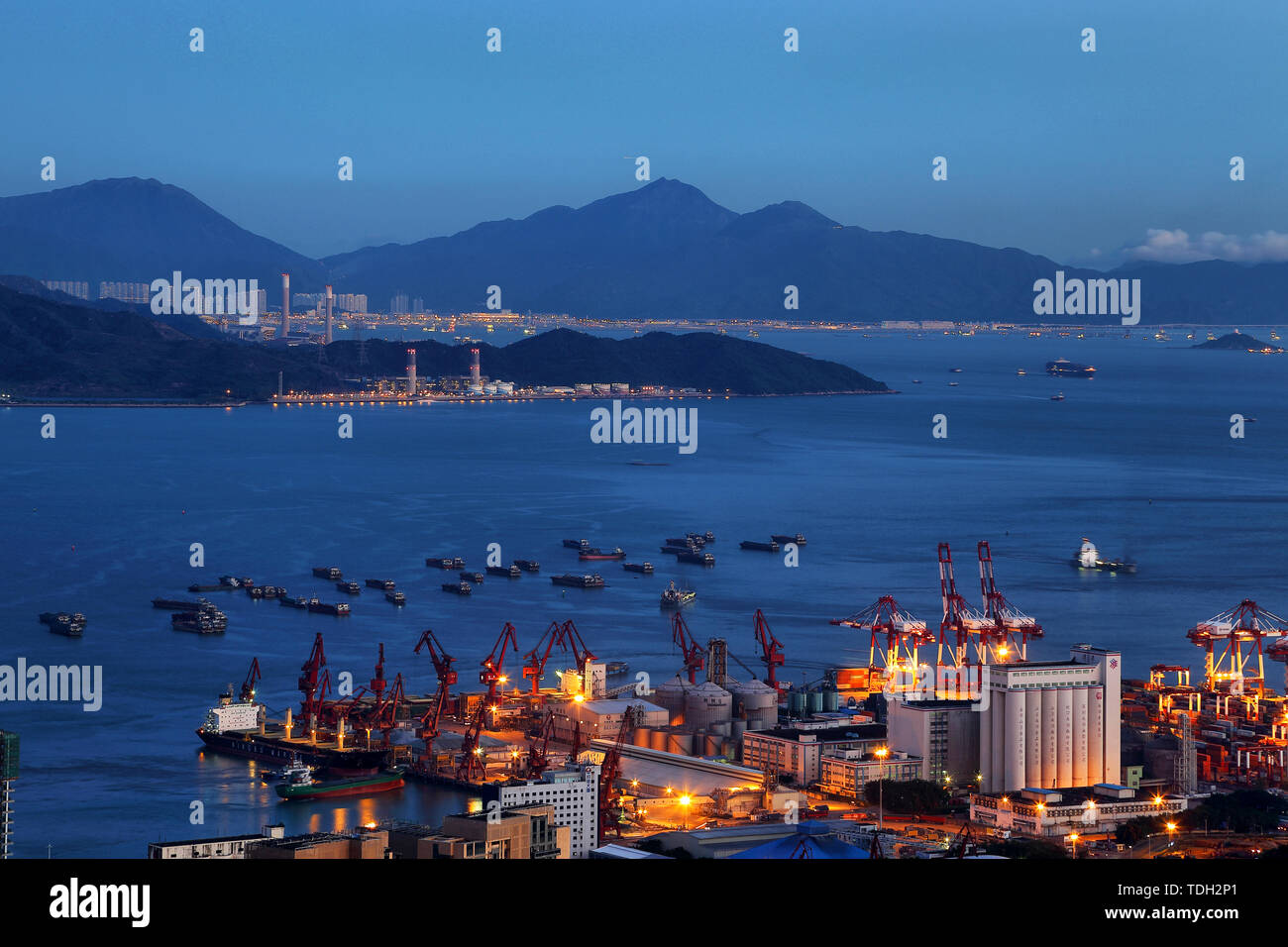 Shekou shenzhen buildings hi-res stock photography and images - Alamy