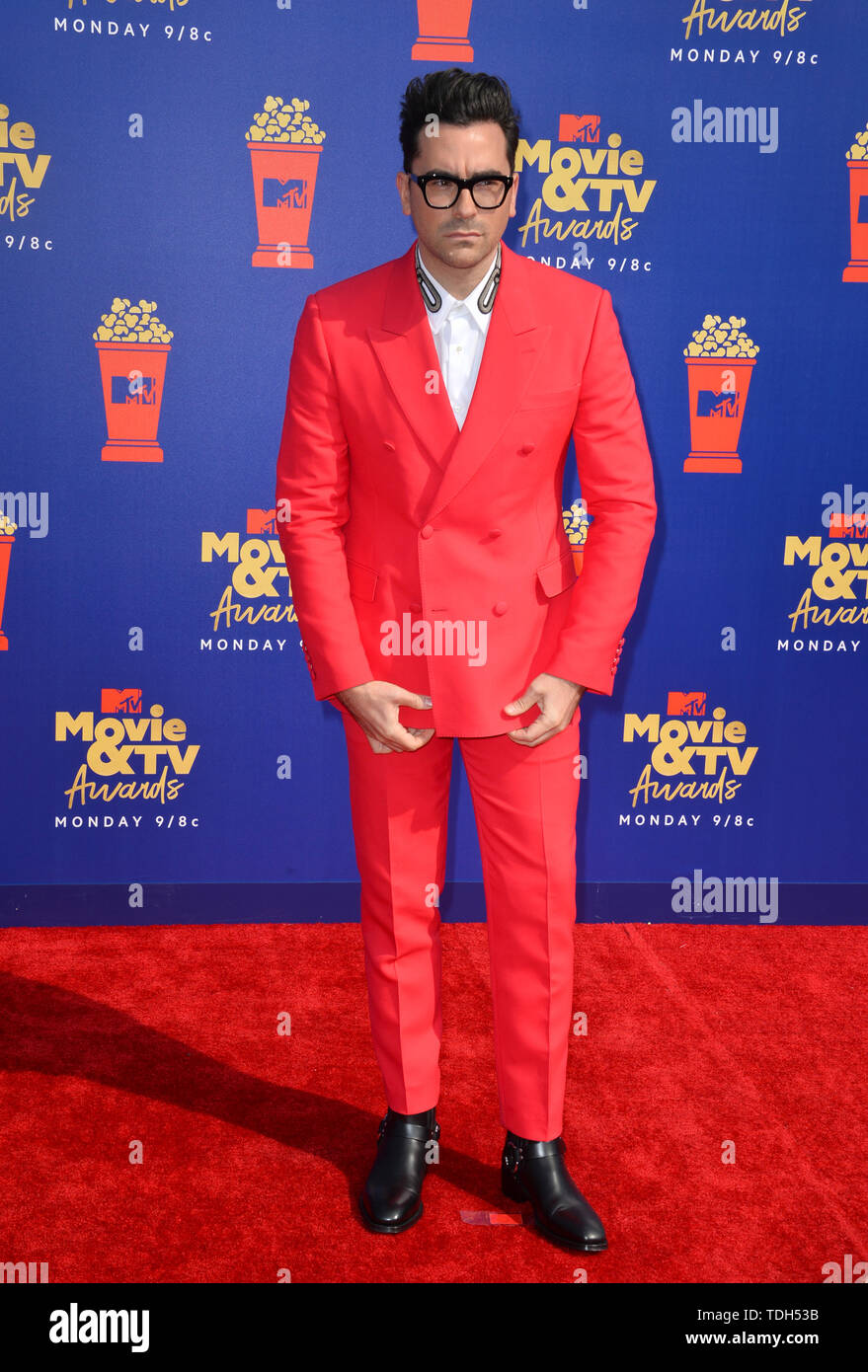 Celebrities daniel levy hi-res stock photography and images - Alamy