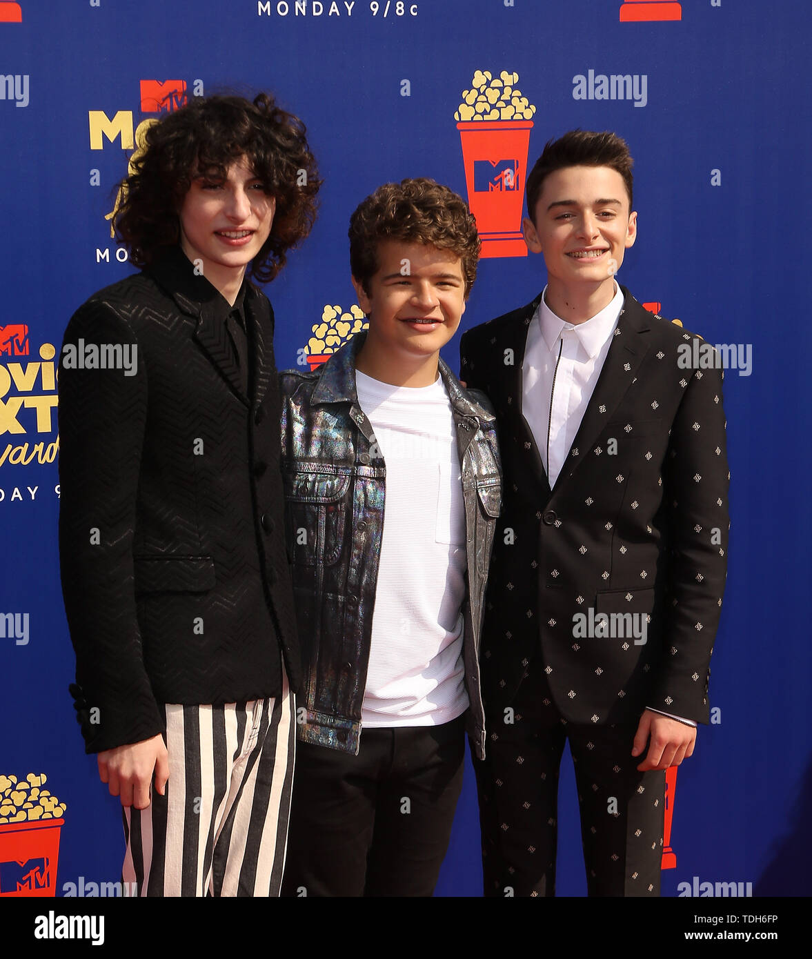 Noah schnapp finn wolfhard hi-res stock photography and images - Alamy