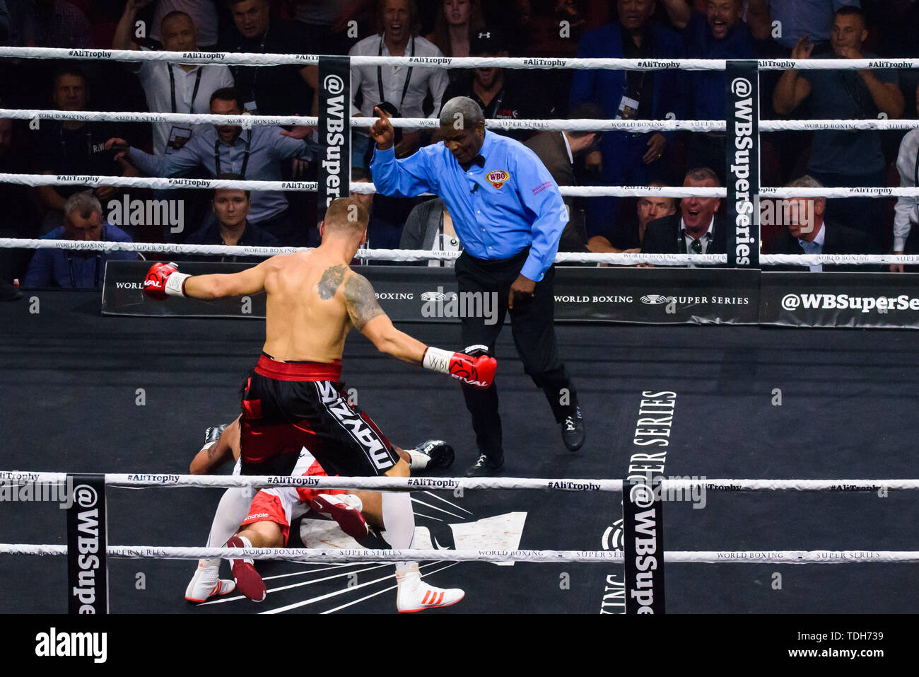 World Boxing Series High Resolution Stock Photography and Images - Alamy