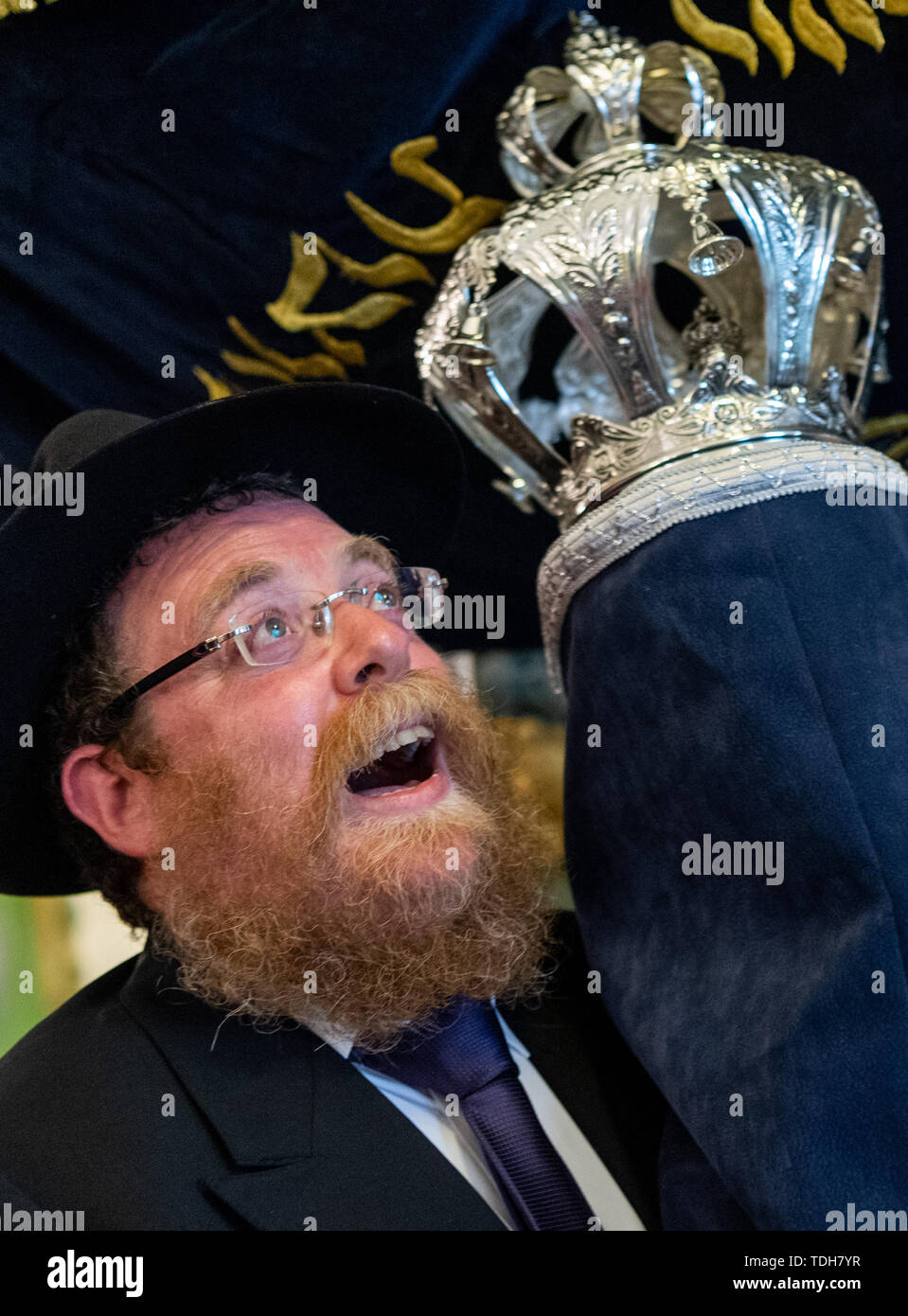 Robert Havlin High Resolution Stock Photography and Images - Alamy