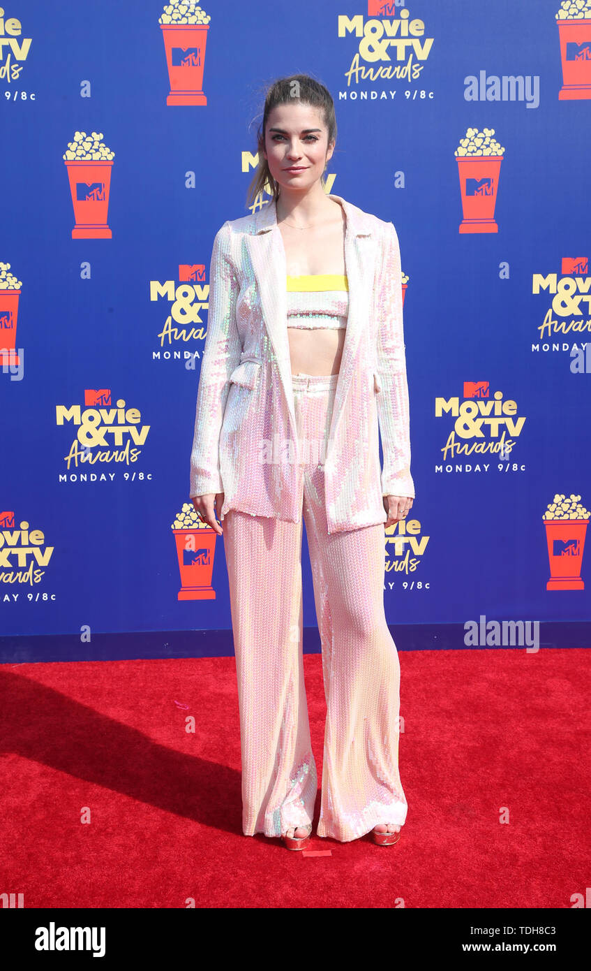 SANTA MONICA, CA - JUNE15: Annie Murphy, at the 2019 MTV Movie & TV ...