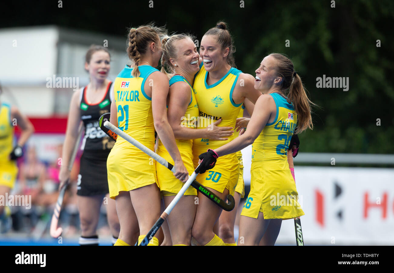 Grace claxton hi-res stock photography and images - Alamy