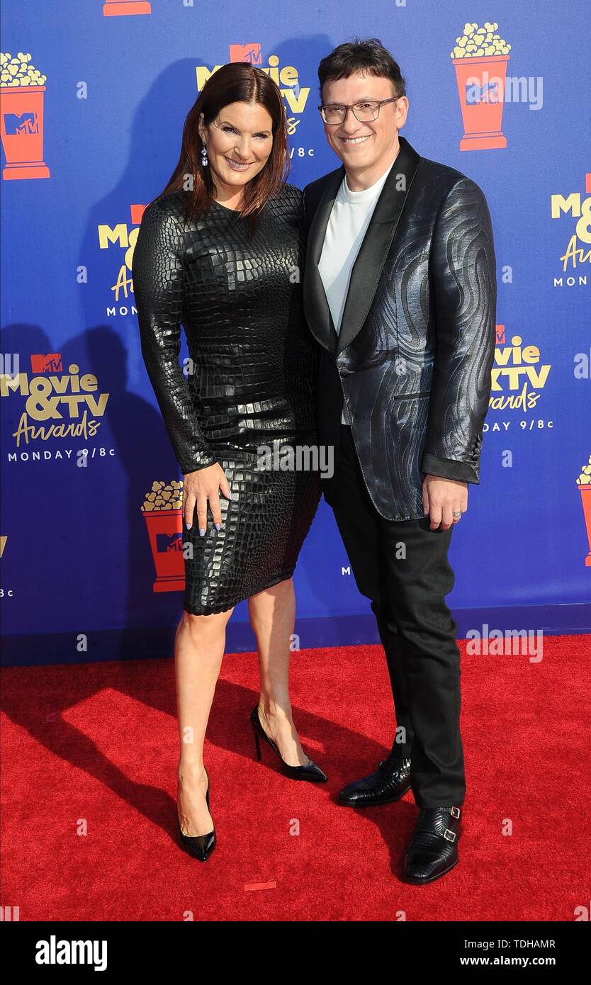 Ann Russo and Anthony Russo attend the 2019 MTV Movie & TV Awards at ...