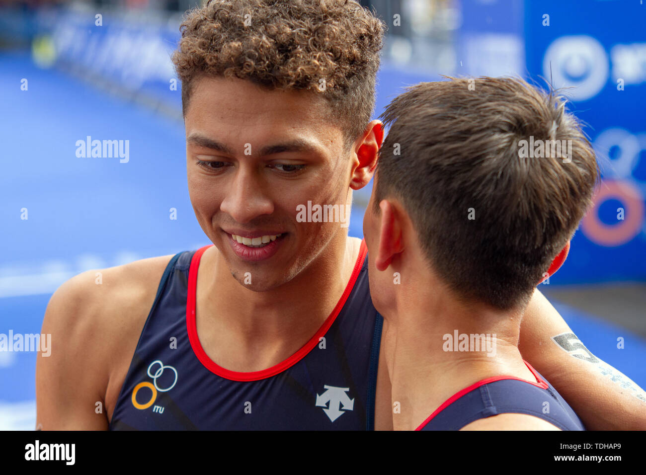 Nottingham, UK. 15th June, 2019. Ben Dijkstra and Alex Yee react after ...