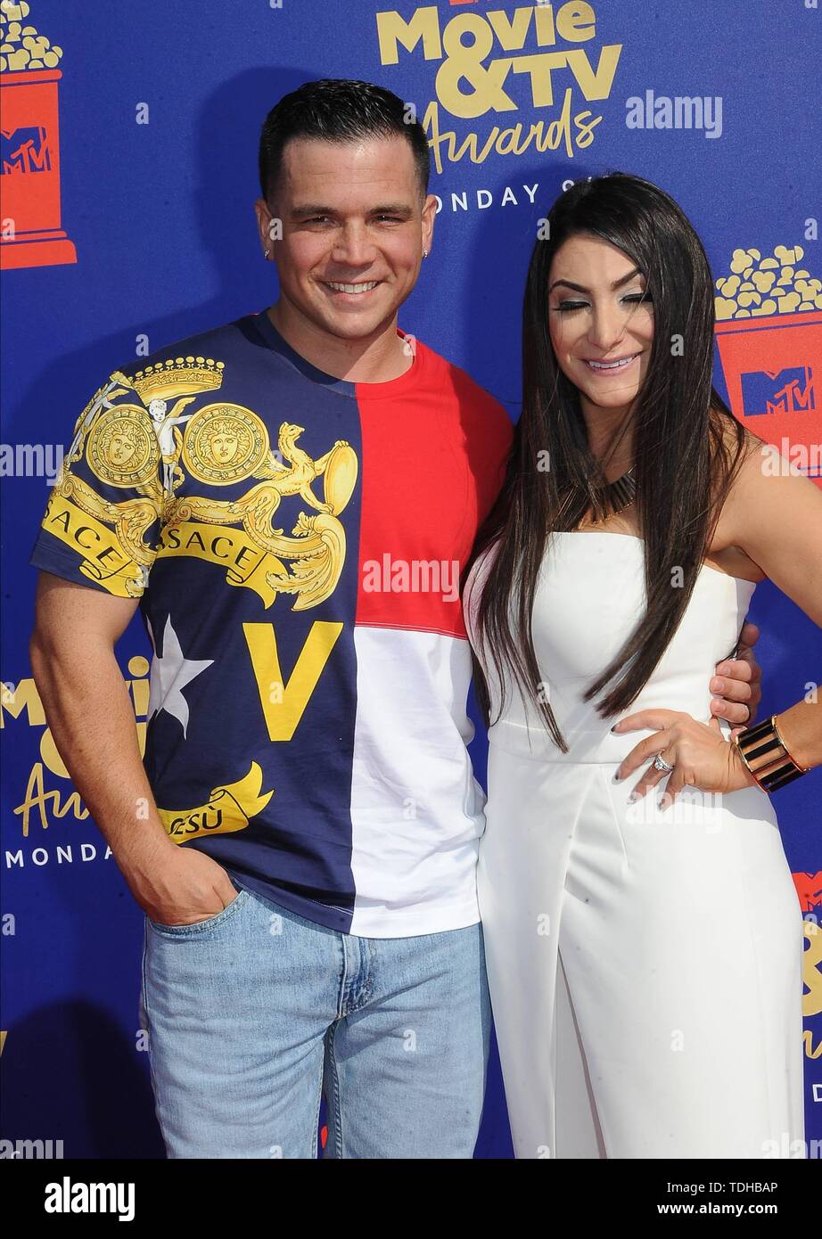 Los Angeles, USA. 16th June 2019. Chris Buckner and Deena Nicole ...