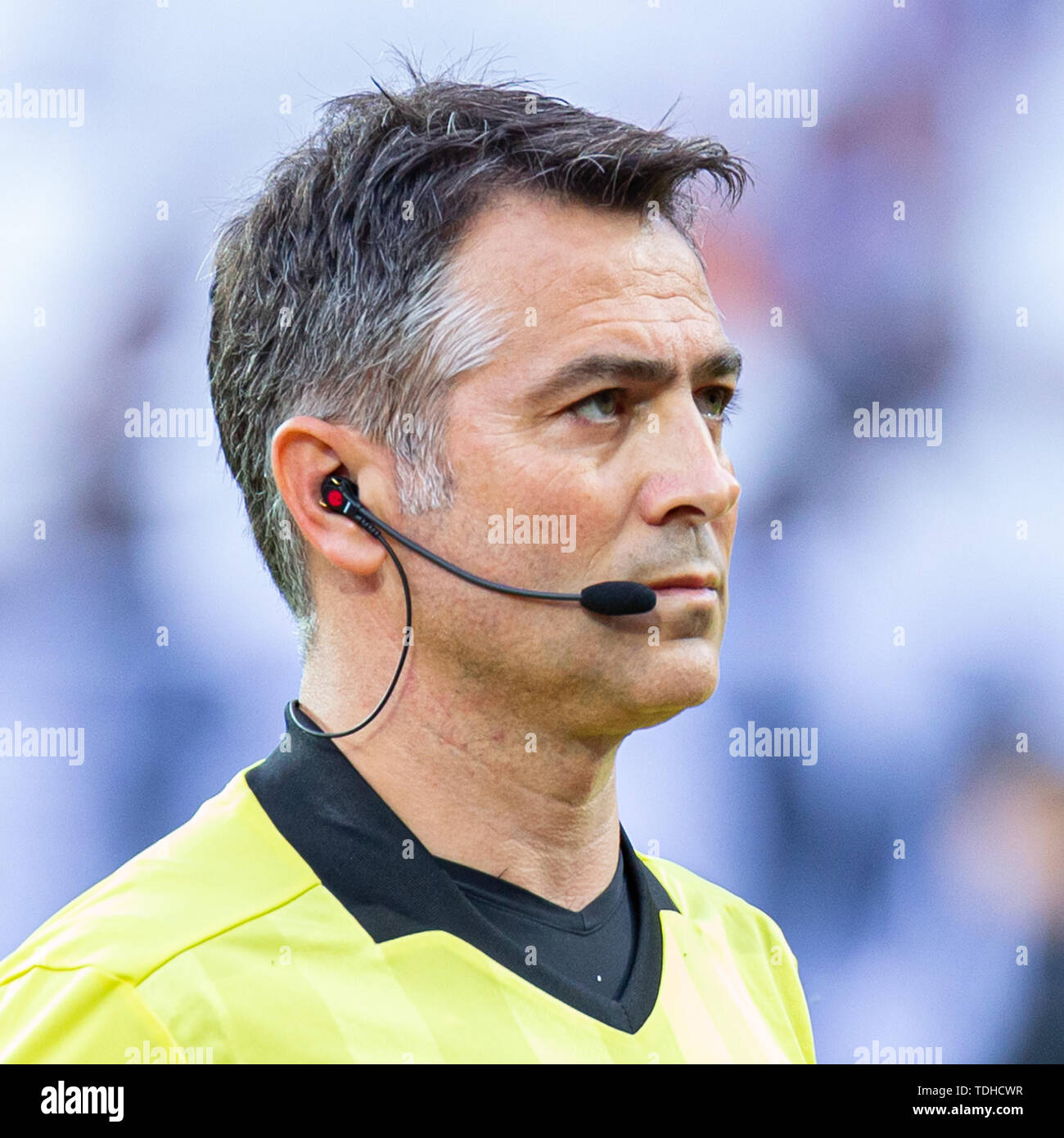 Soccer linesman portrait hi-res stock photography and images - Alamy