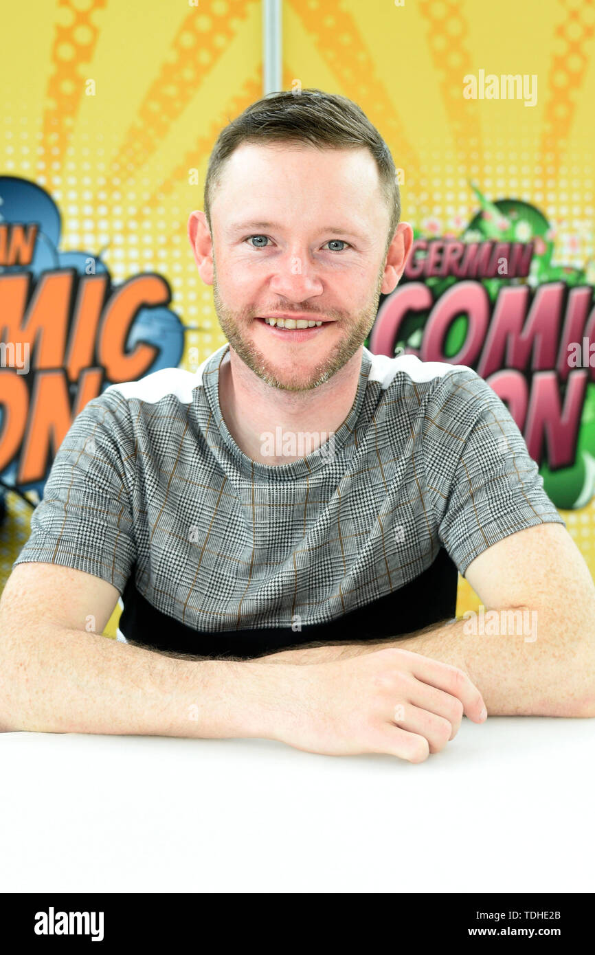 Devon Murray at the 3rd German Comic Con Munchen in Zenith. Munich, 15. ...