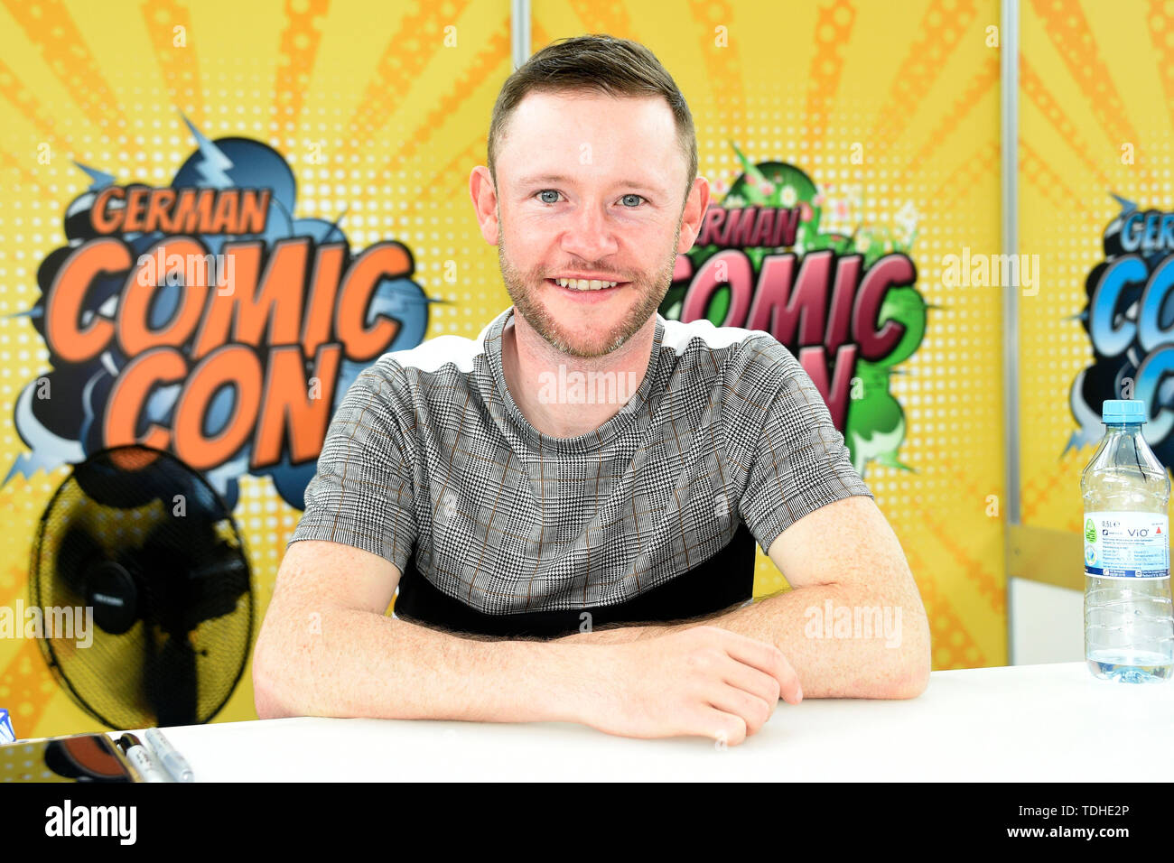 Devon Murray at the 3rd German Comic Con Munchen in Zenith. Munich, 15. ...