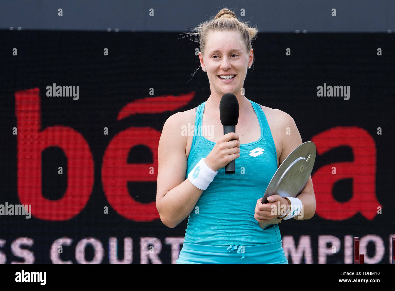 Alison riske usa hi-res stock photography and images - Alamy