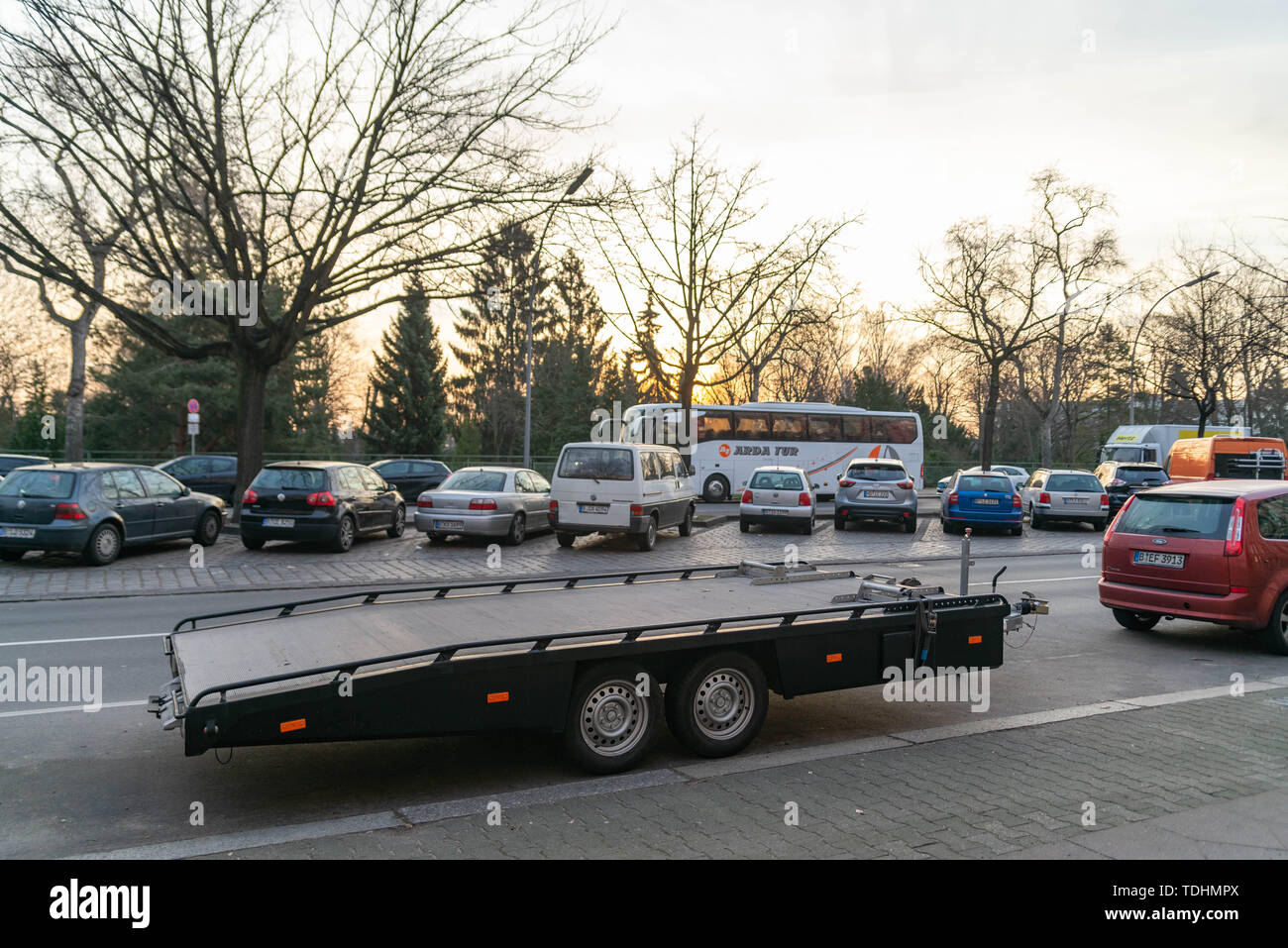 Car carrier truck transporting hi-res stock photography and images - Alamy