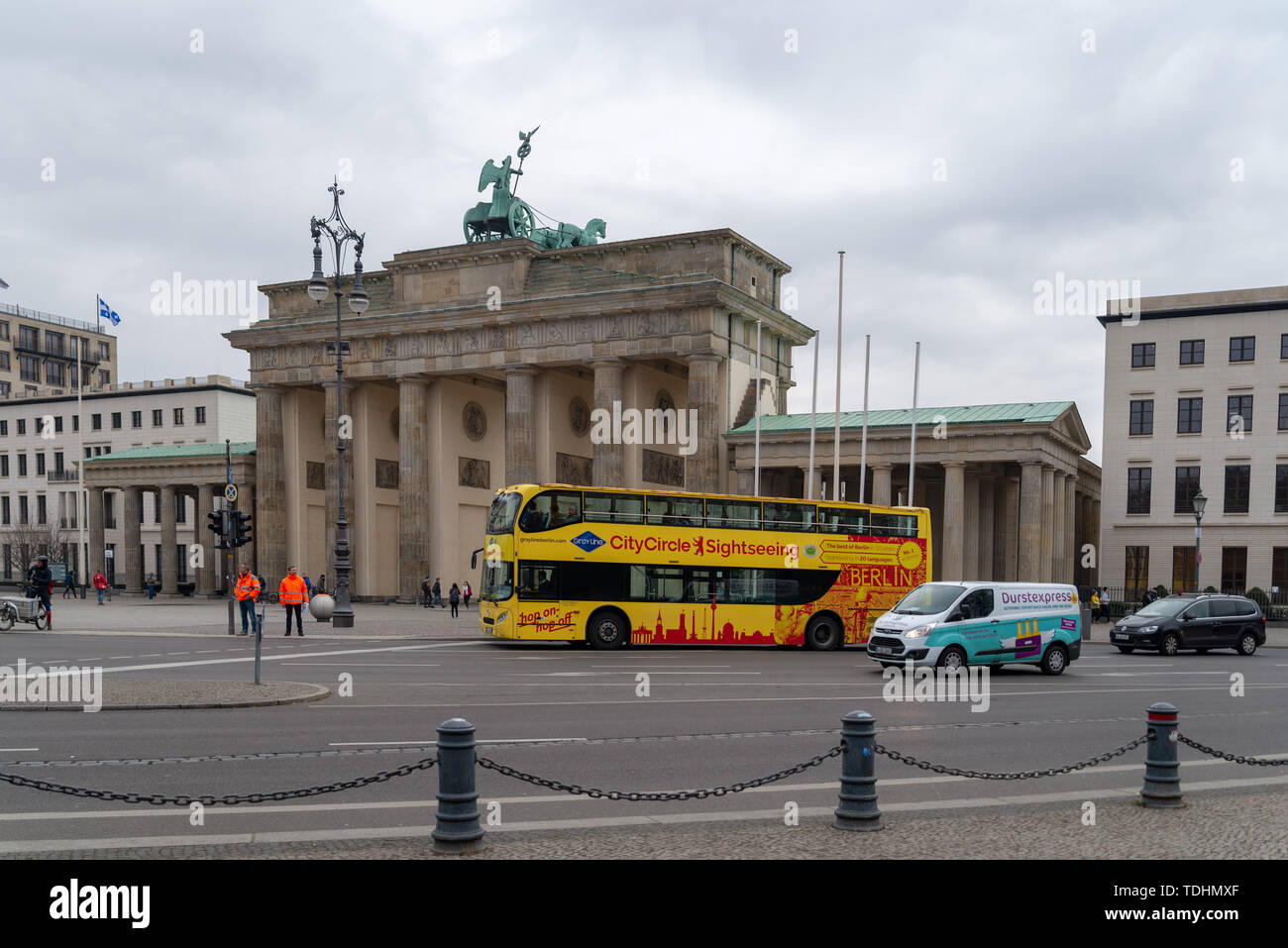 Berlin hop on hop off bus hi-res stock photography and images - Alamy