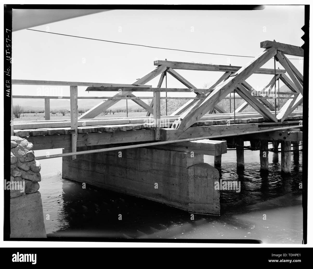 Concrete abutment Black and White Stock Photos & Images - Alamy