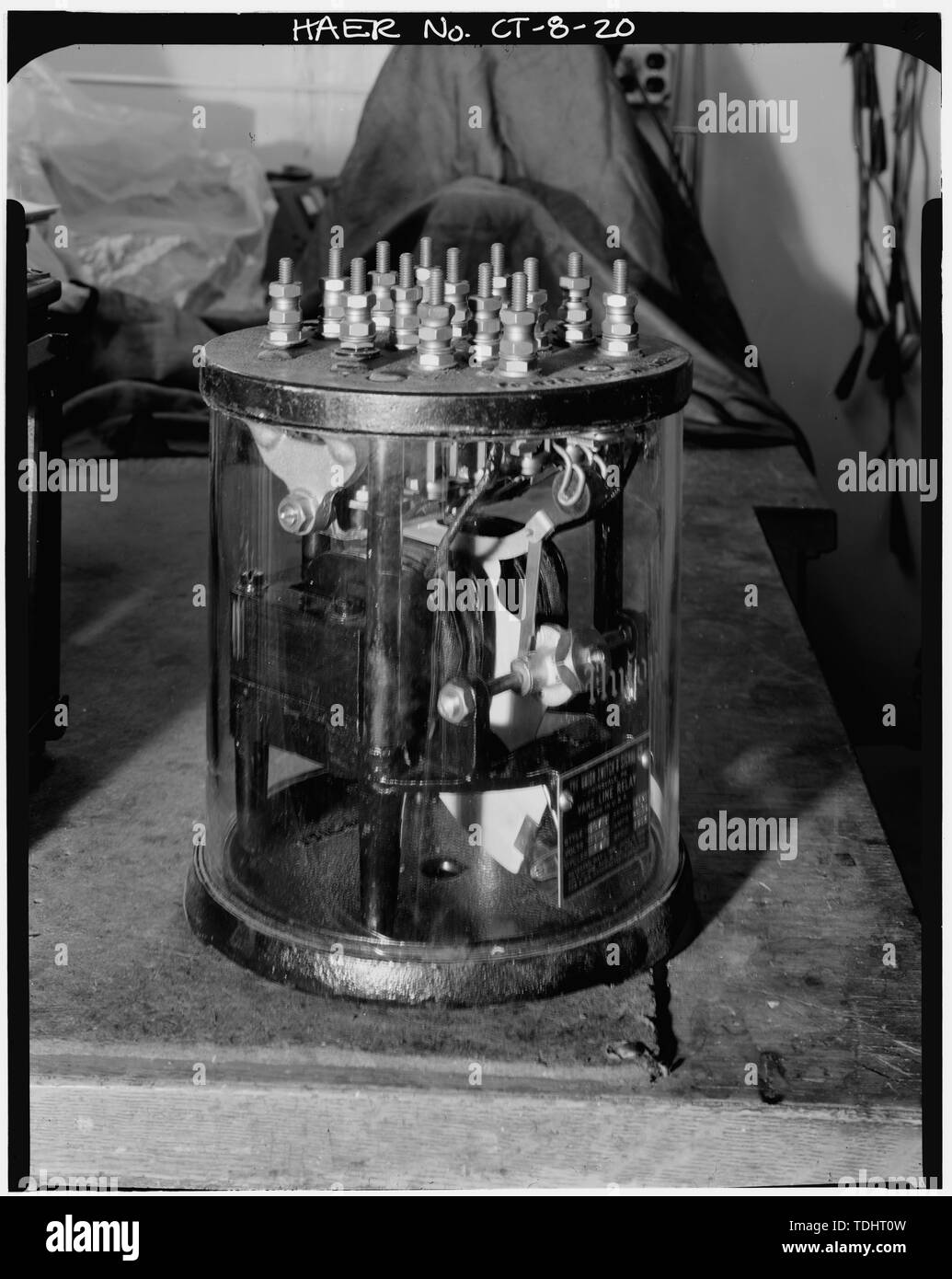 OBLIQUE VIEW, VANE LINE RELAY, CYLINDRICAL HOUSING, NEW HAVEN SIGNAL ...