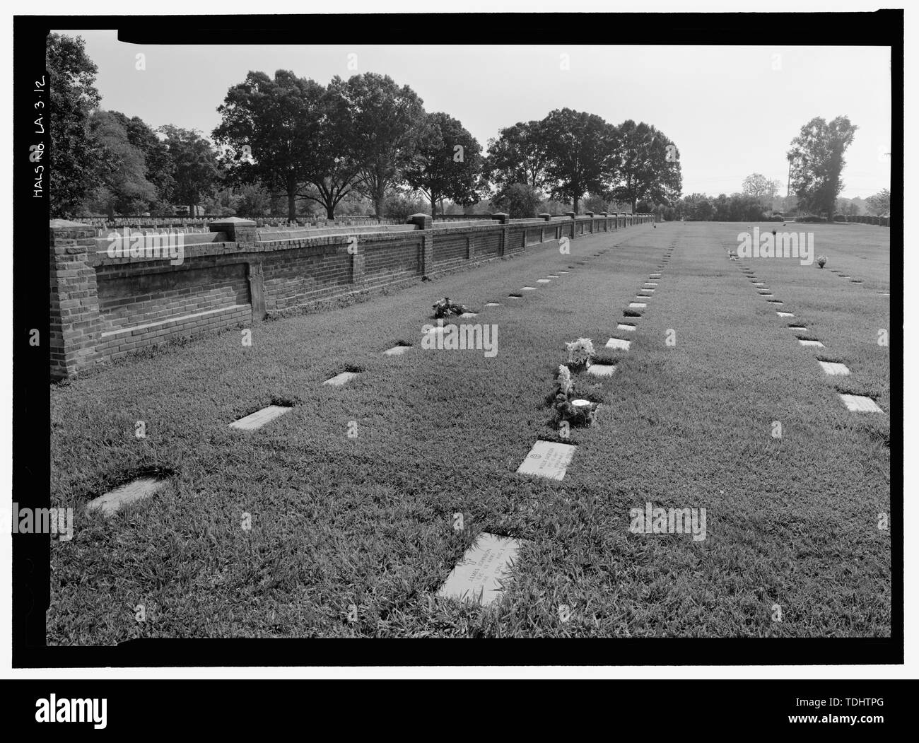 Southeast cemetery Black and White Stock Photos & Images - Alamy