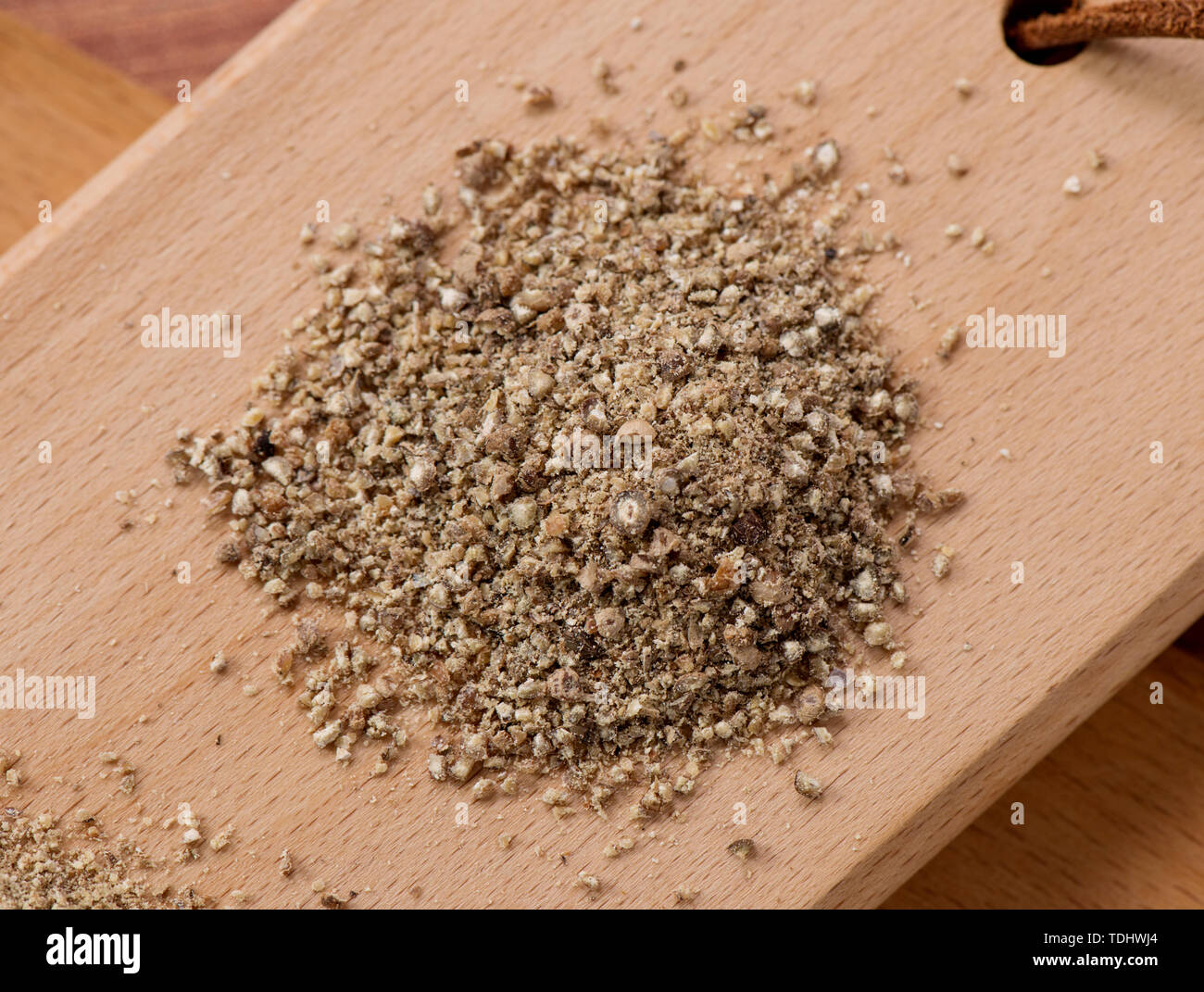 Grounded black pepper hi-res stock photography and images - Alamy