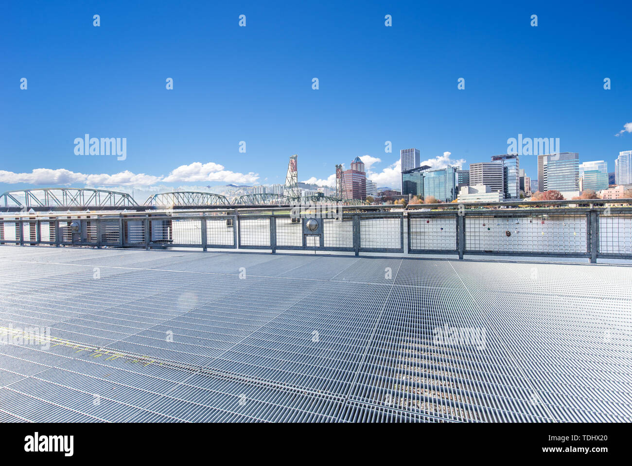 empty footpath with cityscape and skyline in portland Stock Photo - Alamy