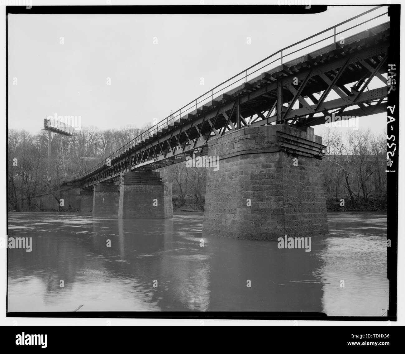 OVERVIEW, FROM SE. - Philadelphia and Reading Railroad, Mule Bridge ...