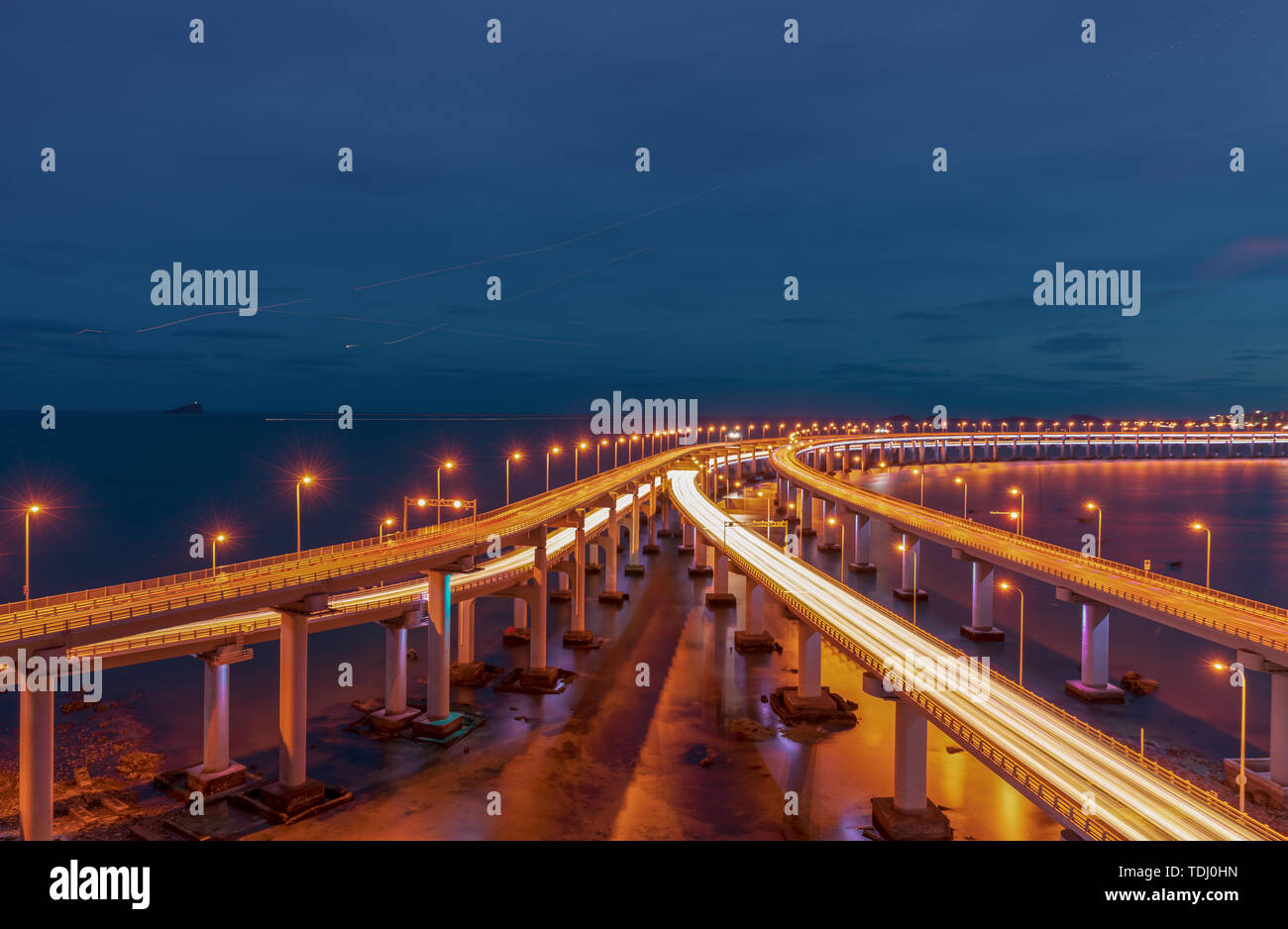 Dalian china bridge hi-res stock photography and images - Alamy